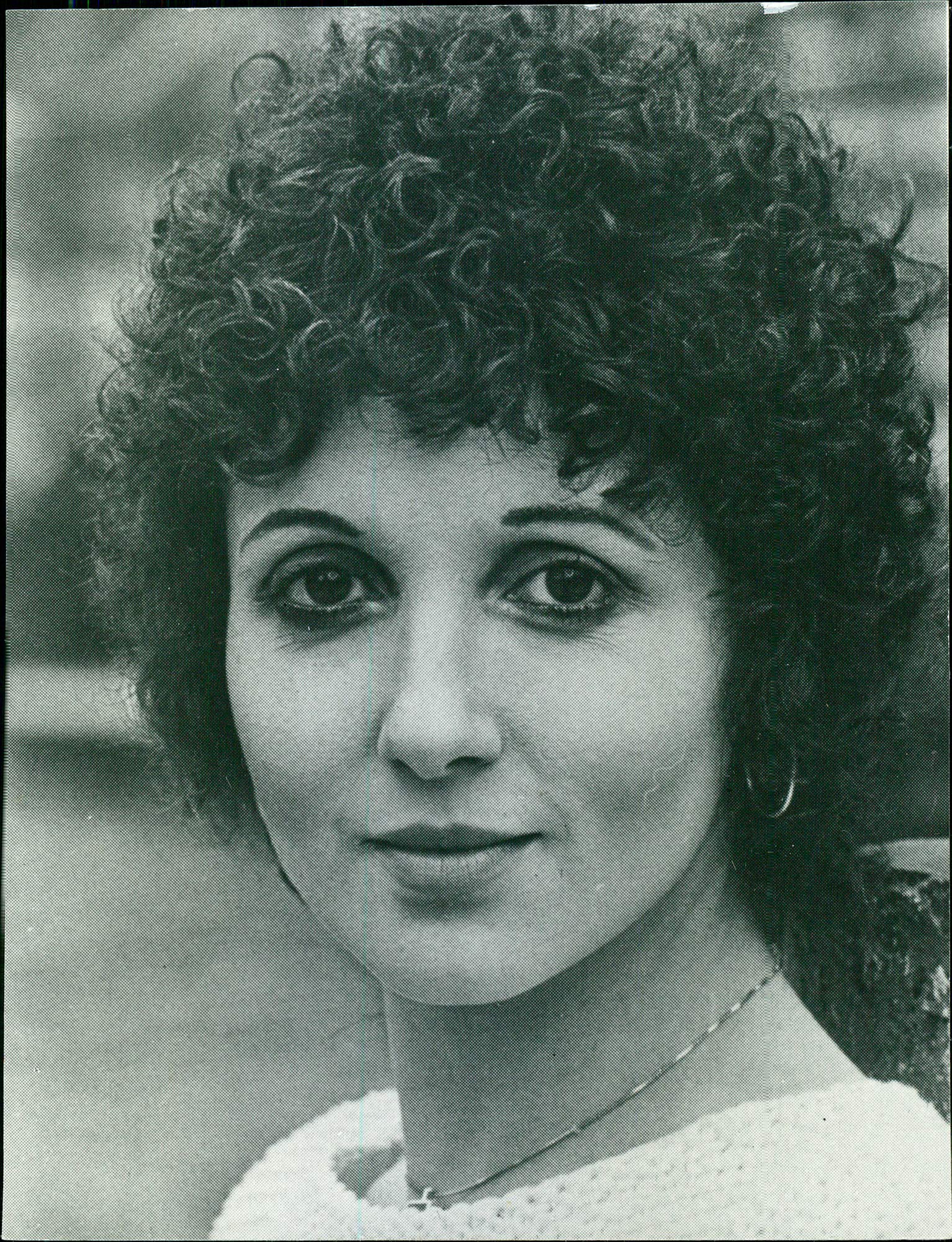 Adrienne Posta's Instagram, Twitter & Facebook on IDCrawl