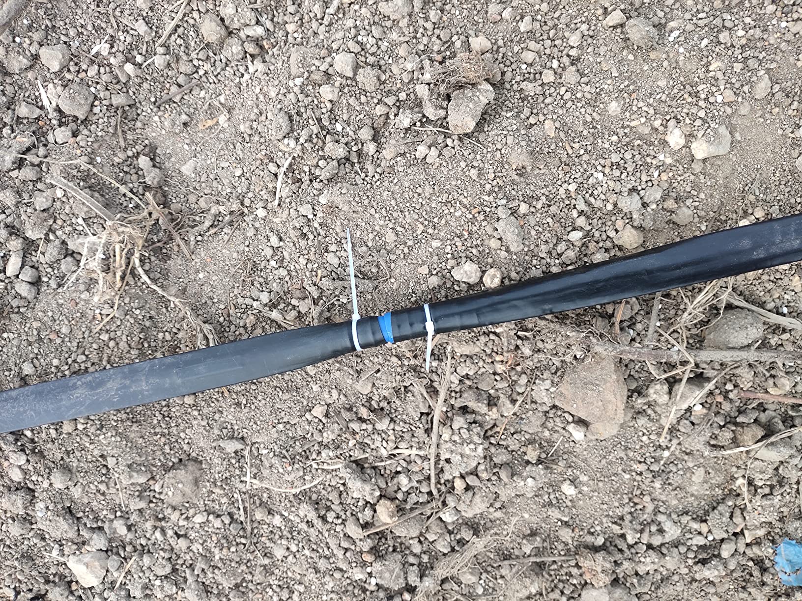 Siddhi 16Mm Flat Inline Drip 1000 Meter Lateral 0.25 Thickness Meter ...