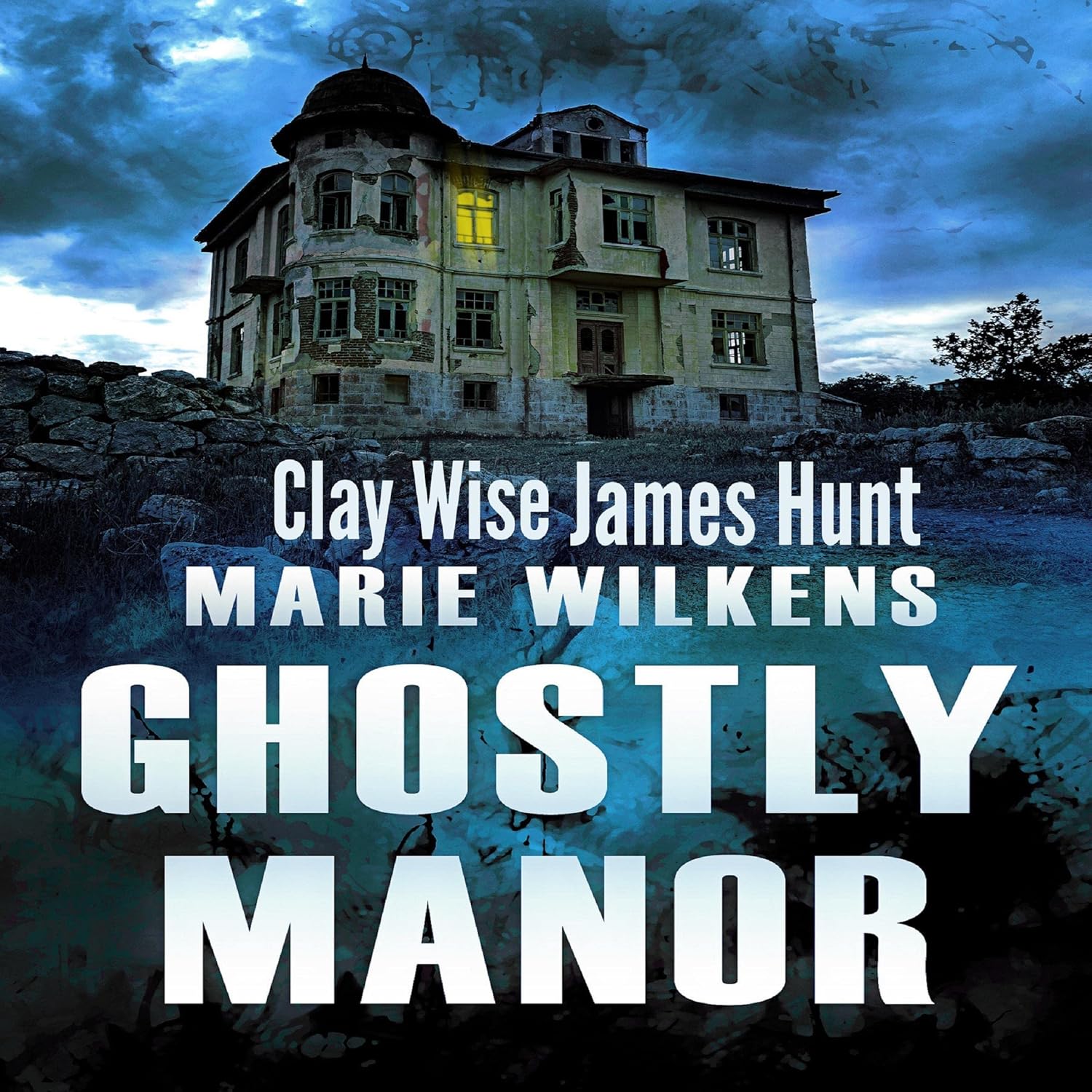 Amazon.com: Ghostly Manor: A Riveting Haunted House Mystery Boxset ...