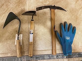 Amazon.com: HACHIEMON Japanese Weeding Tool Very Sharp Edge Nejiri Gama ...