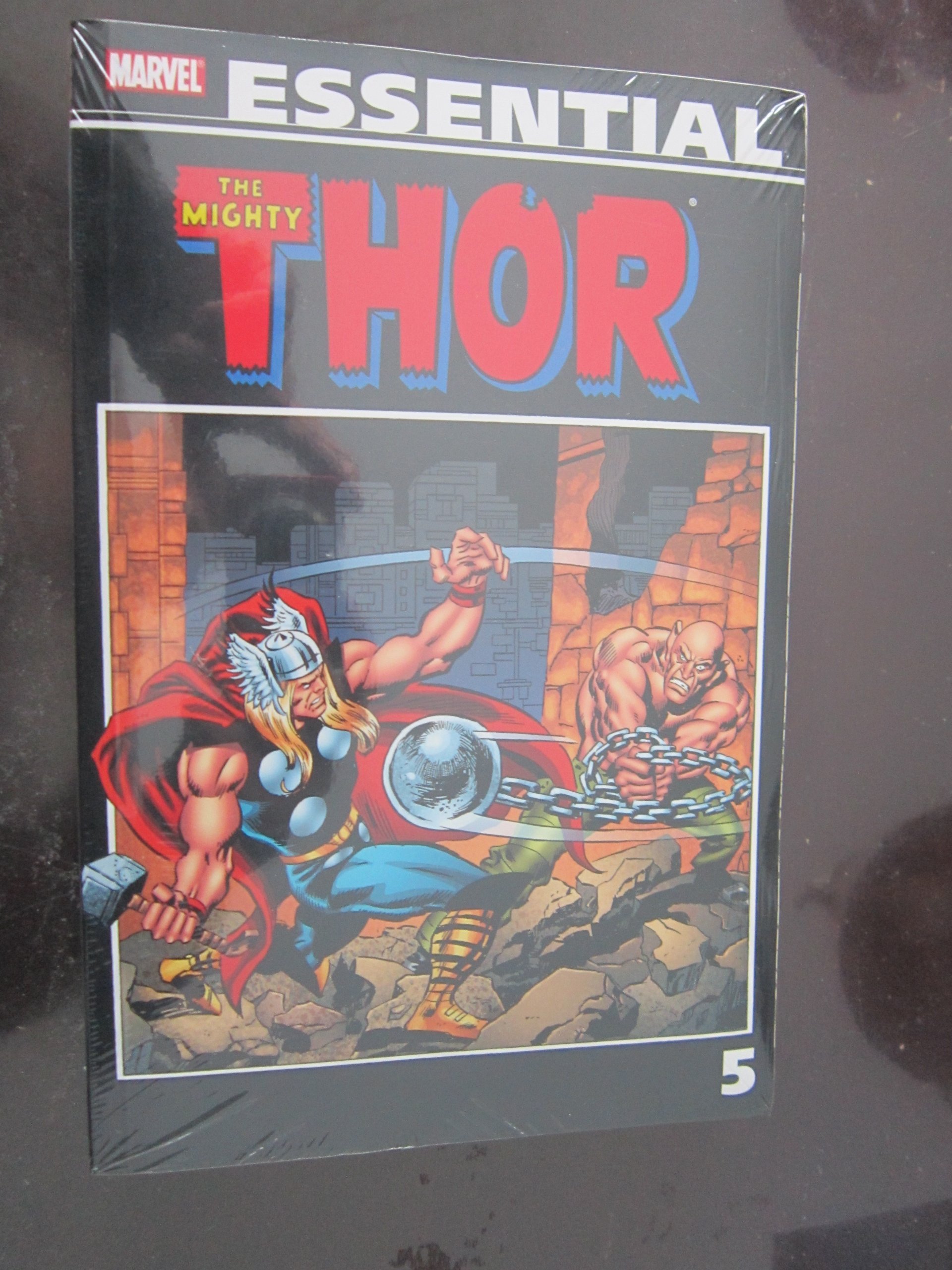 Amazon.com: Essential Thor, Vol. 5 (Marvel Essentials): 9780785150930 ...