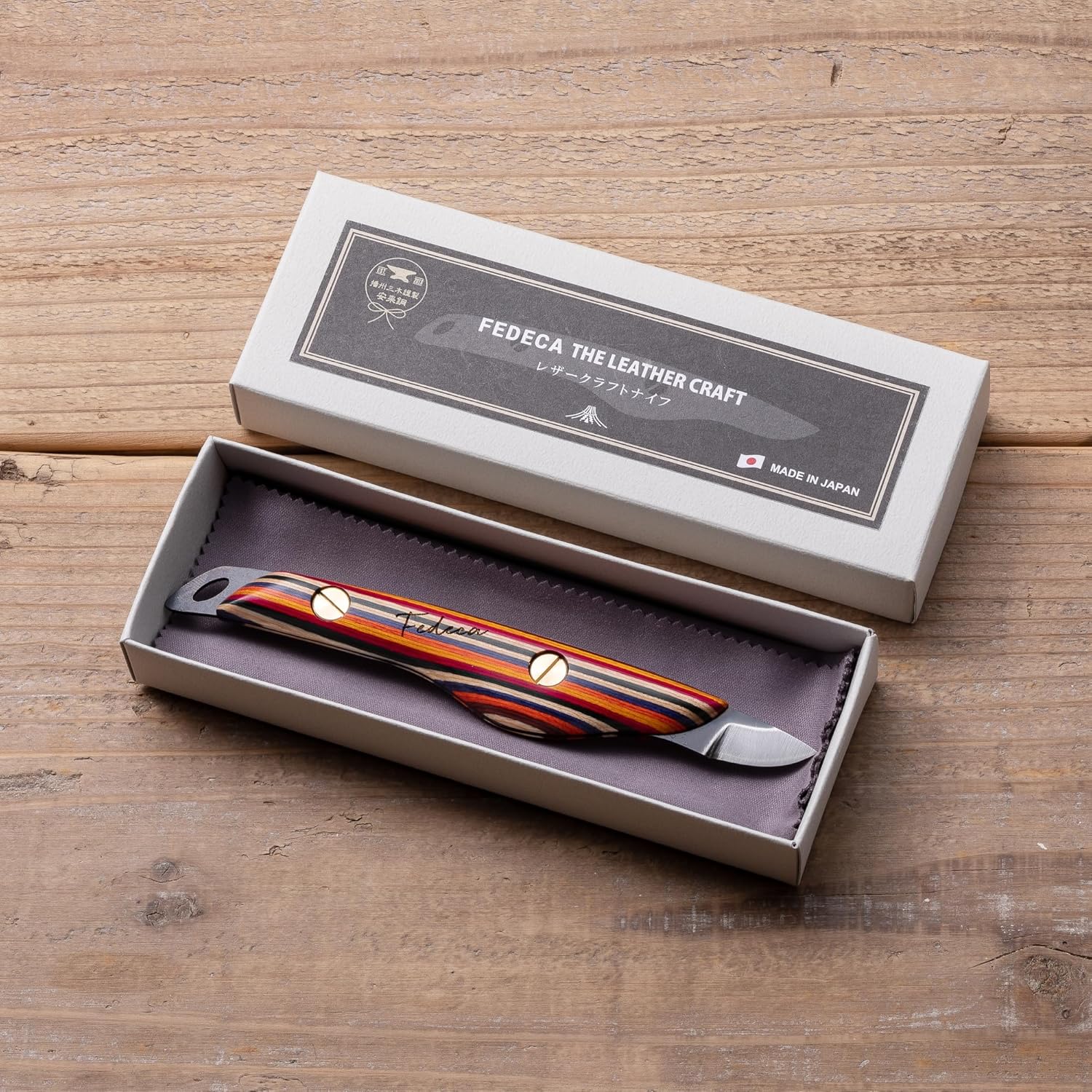 Amazon.co.jp: FEDECA（フェデカ） レザークラフトナイフ 右利き用 001045(革裁ちナイフ) (マルチカラー) : ホビー