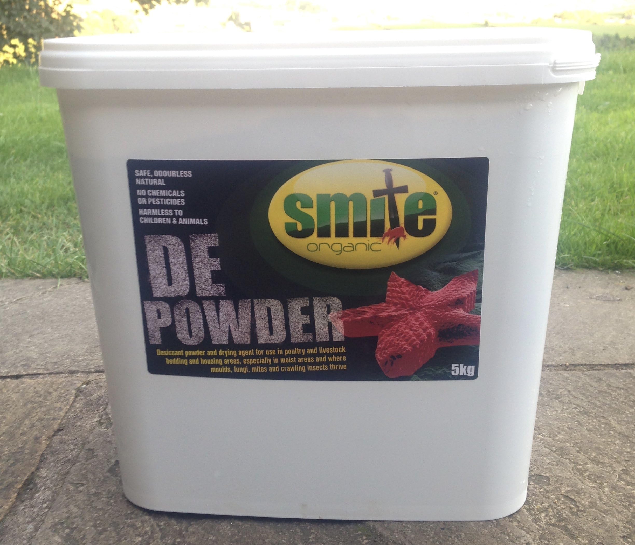 Smite Organic Red Mite Powder, 5 kg : Amazon.co.uk: Business, Industry ...