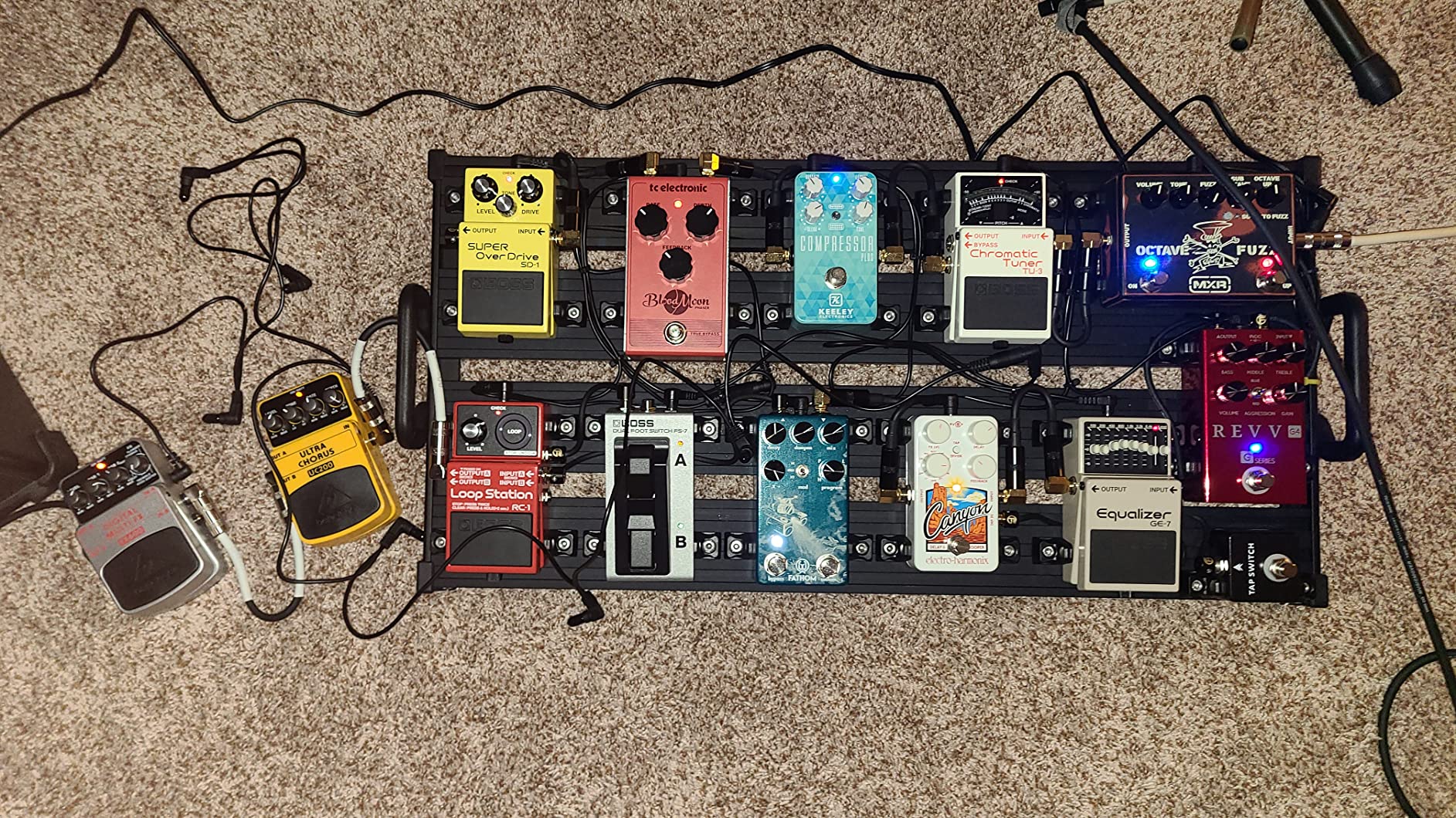 $7/mo - Finance Behringer UC200 Ultra Chorus Pedal | Buy Now, Pay Later