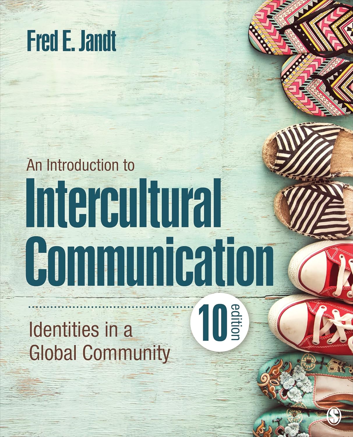 An Introduction to Intercultural Communication: Identities in a Global ...