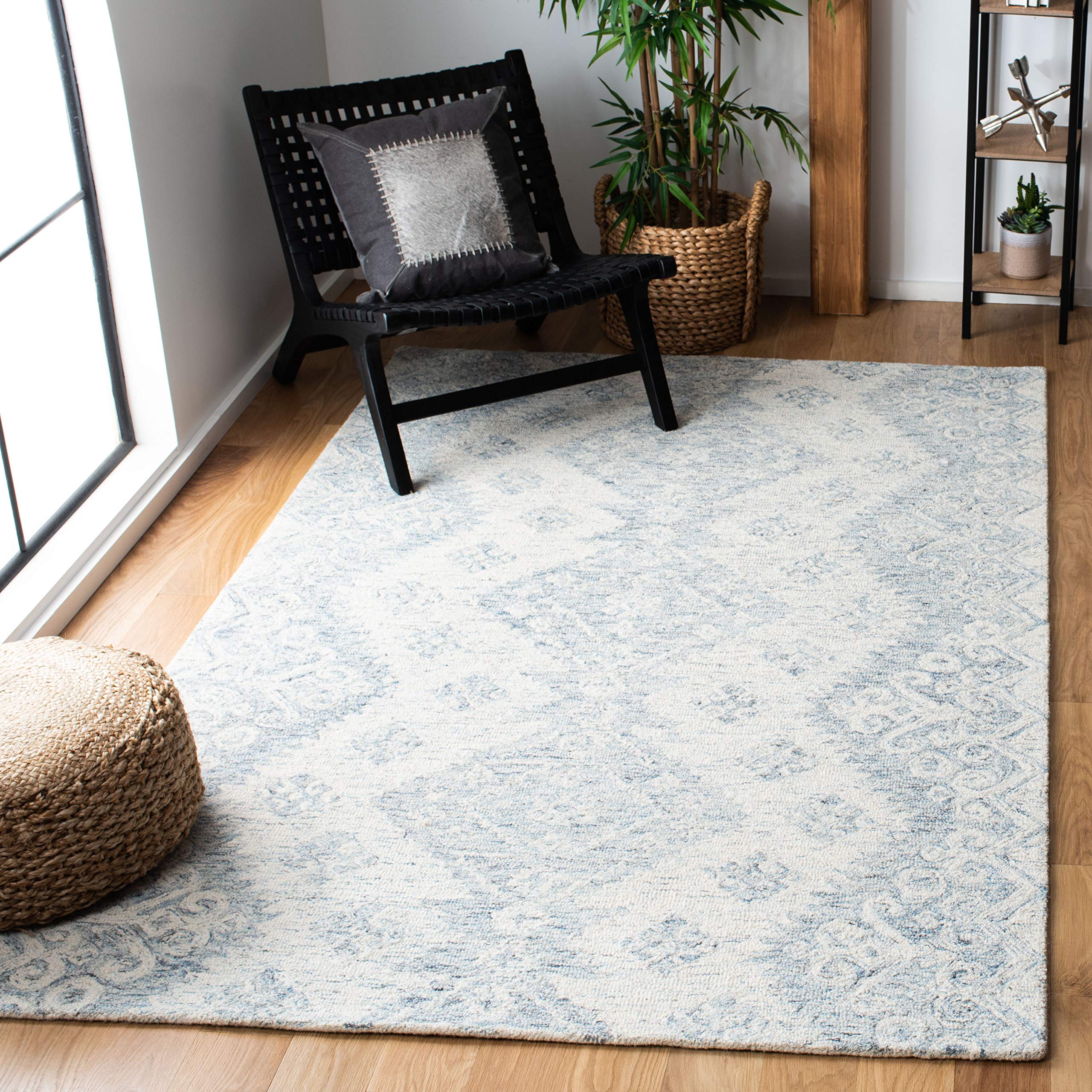 Amazon.com: SAFAVIEH Micro-Loop Collection Area Rug - 5' x 8', Ivory ...