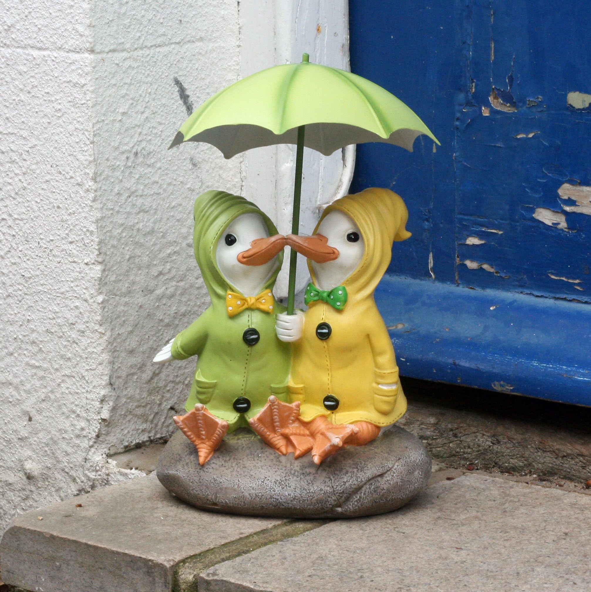 Resin 30 cm Dally Duck with Solar Powered Lantern and Umbrella Garden ...