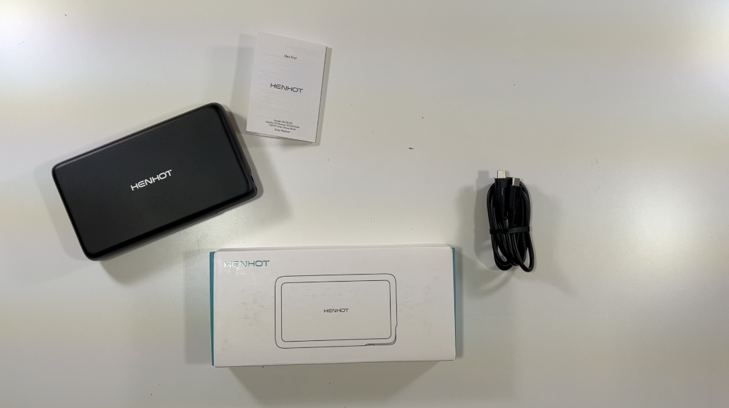 Watch HenHot 30000mAh Laptop Portable Power Bank Charger Unboxing on ...