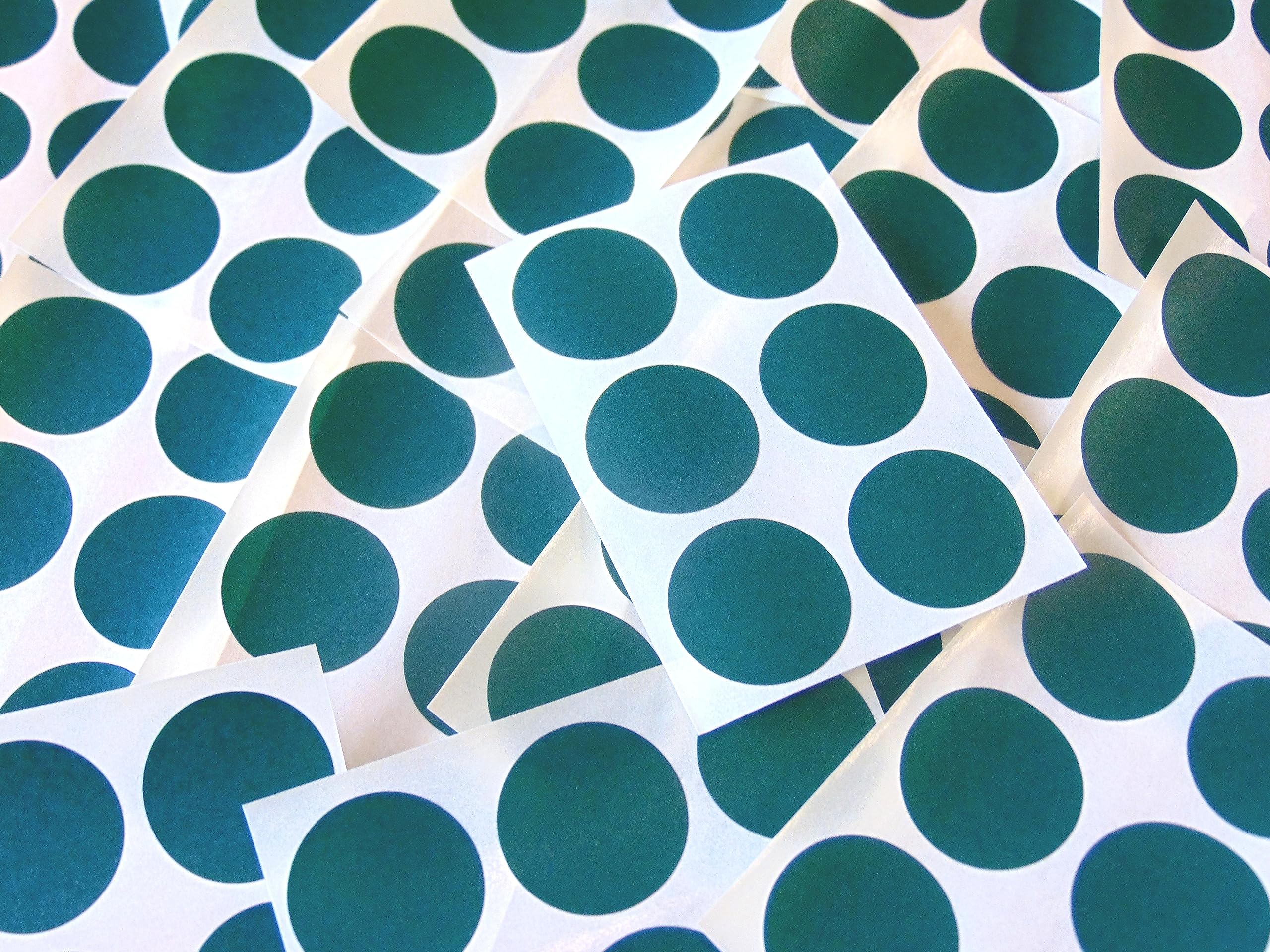 100 Dark Green Round Stickers - Sticky Coloured Self Adhesive Labels ...