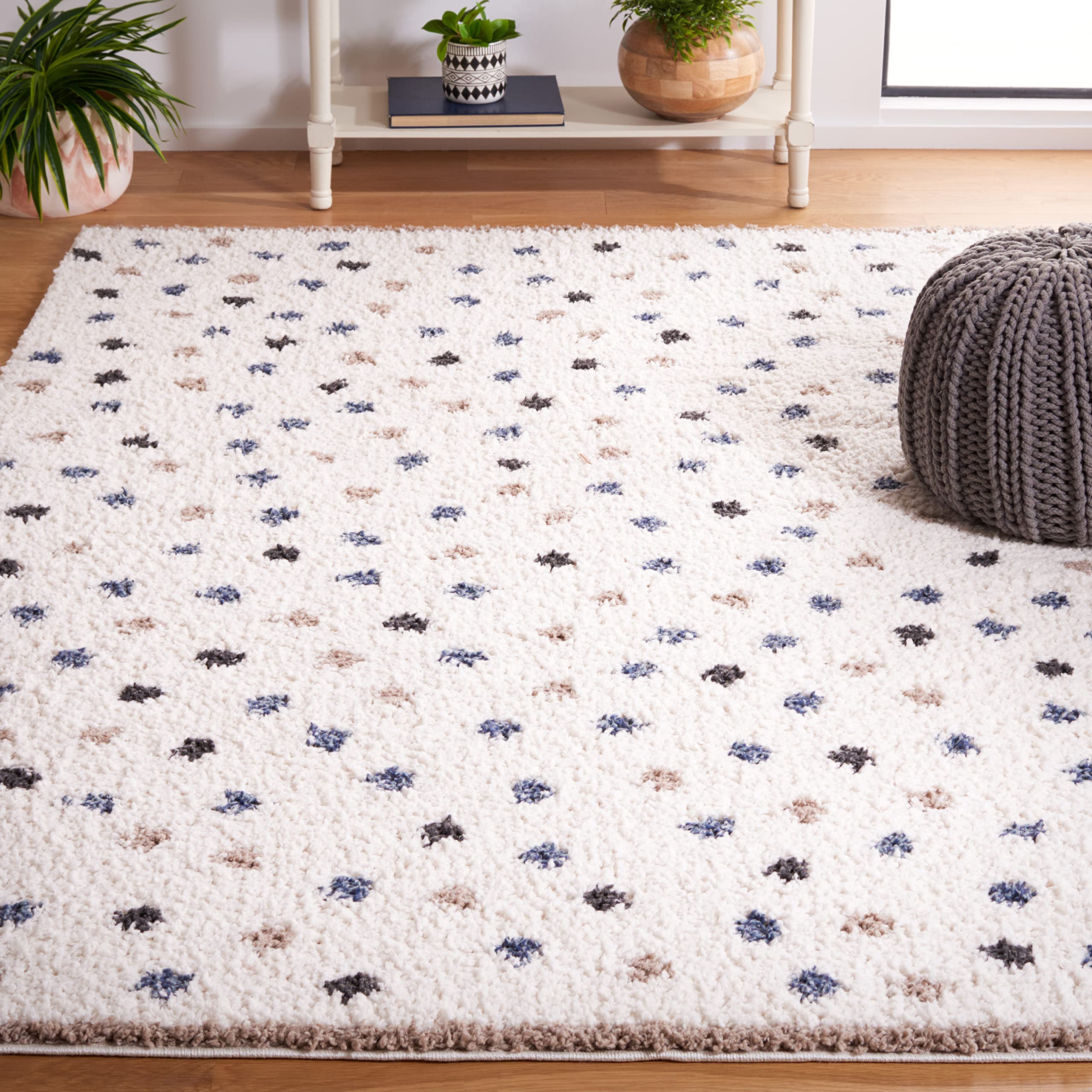 Amazon.com: SAFAVIEH Calico Shag Collection Accent Rug - 4' x 6', Ivory ...