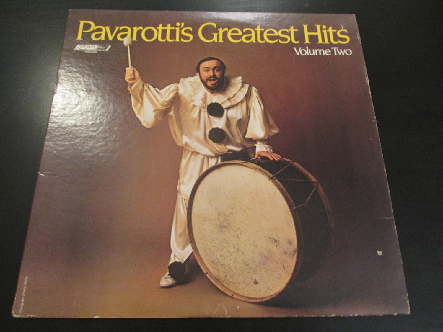 Pavarotti's Greatest Hits, Vol. 1 by : Amazon.co.uk: CDs & Vinyl