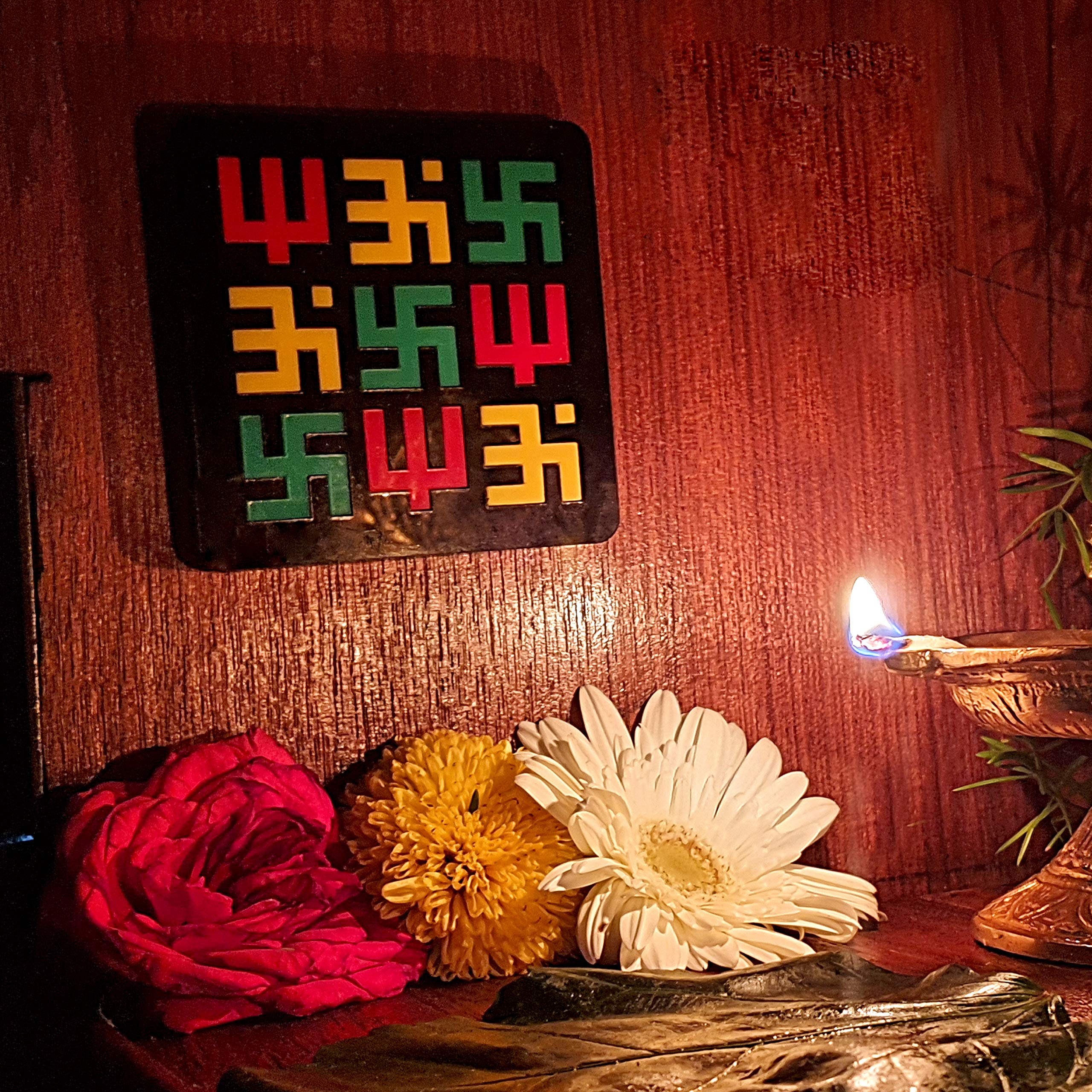 Buy Divya Mantra Tibetan Prayer Flags Om Mani Padme Hum Trishakti ...