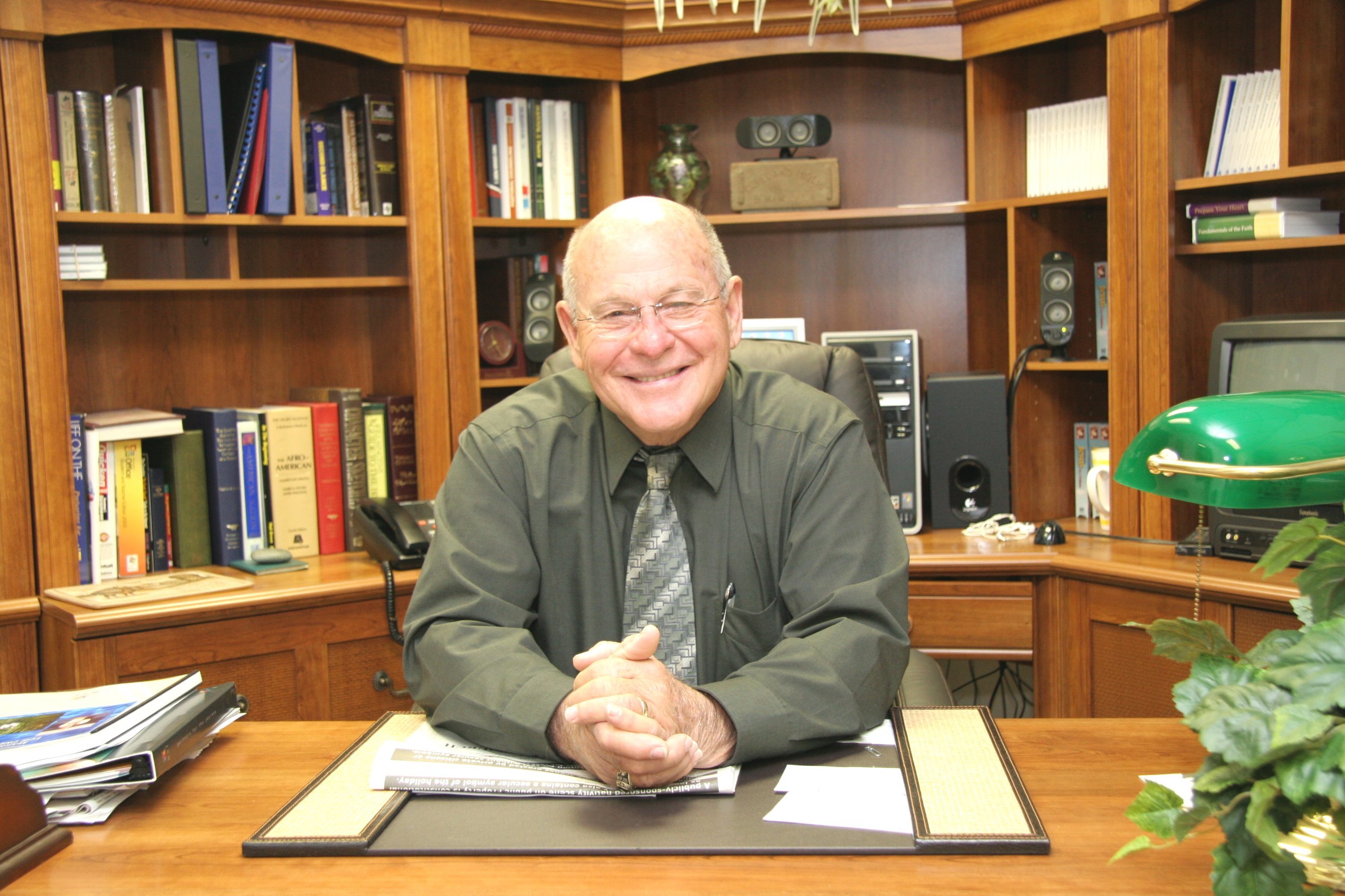 Amazon.com: Gene Keith: books, biography, latest update
