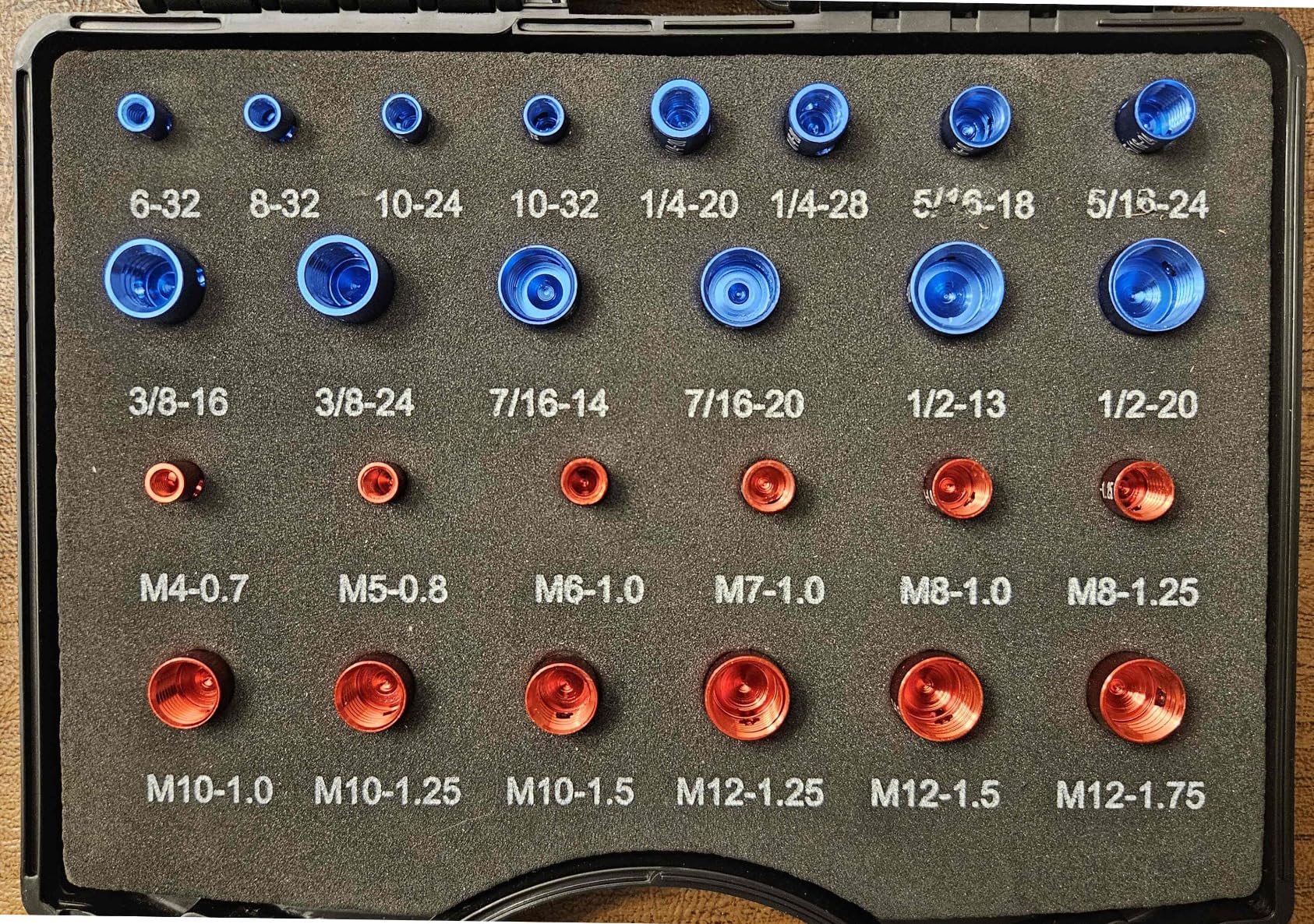 Amazon.com: LDVROH Nut and Bolt Thread Checker, Aluminum 26 pcs inch ...