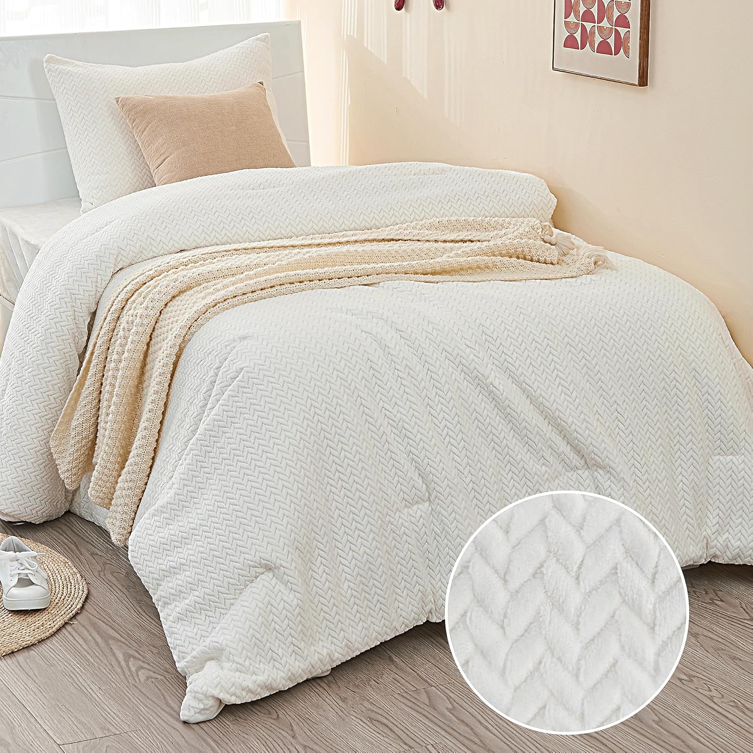 Amazon.com: ChiXpace Fluffy Twin Comforter Set - Leaves Pattern Ultra ...