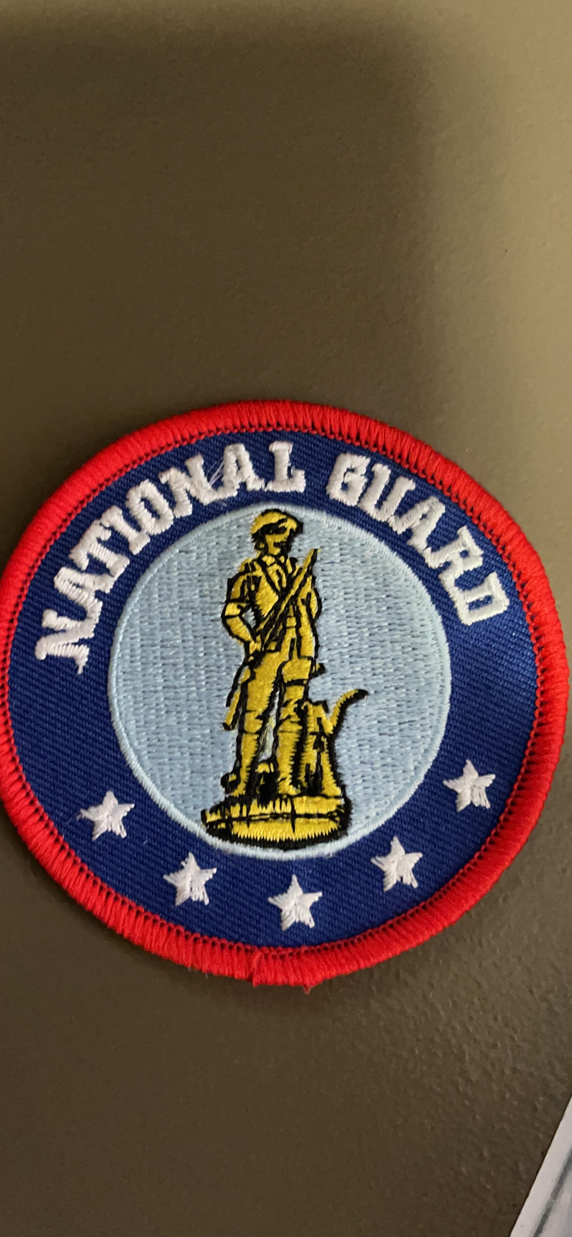 Amazon.com: Army National Guard 3" Military Patch : Clothing, Shoes ...