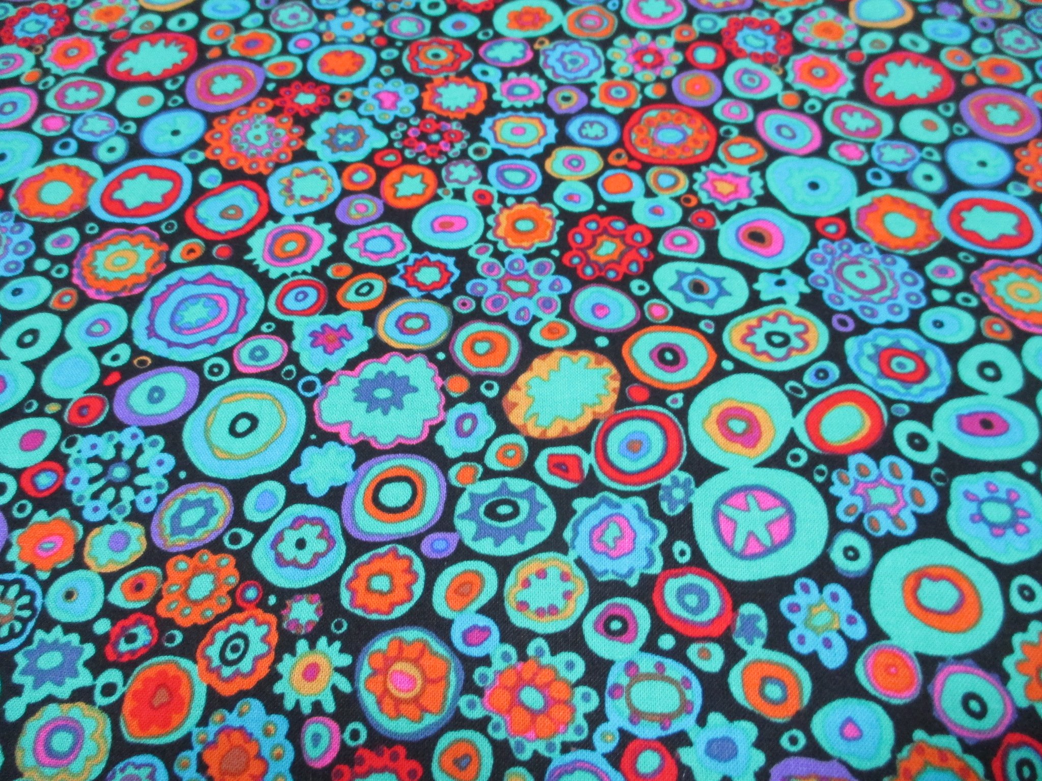 Amazon.com: Kaffe Fassett Paperweight Jewel, Fabric by the Yard