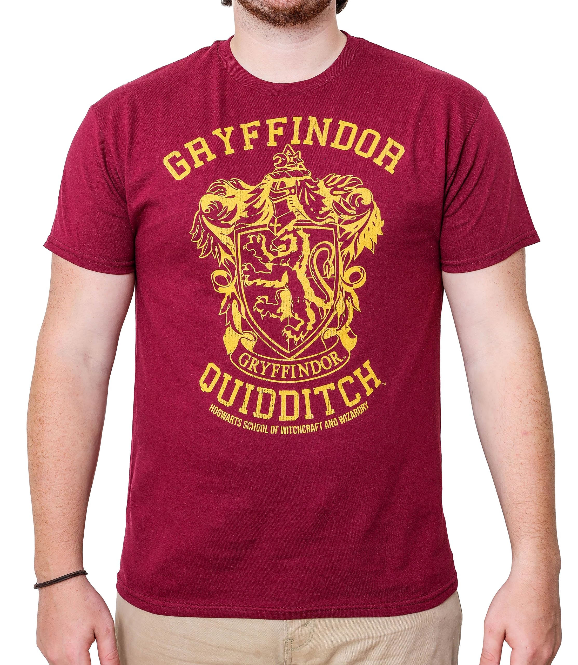 Amazon.com: Harry Potter Men's Gryffindor Quidditch Seekert-Shirt ...