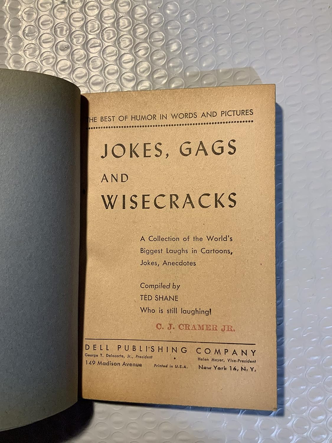 Jokes..Cartoons..Wisecracks..Gags (Dell 152): unknown author: Amazon ...