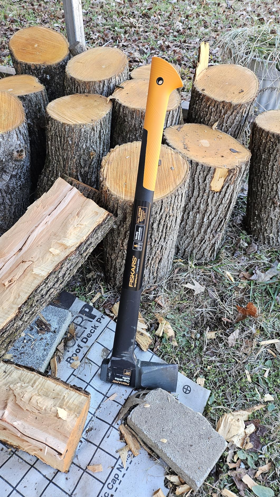 $8/mo - Finance Fiskars X25 Splitting Axe - Wood Splitter for Medium to ...