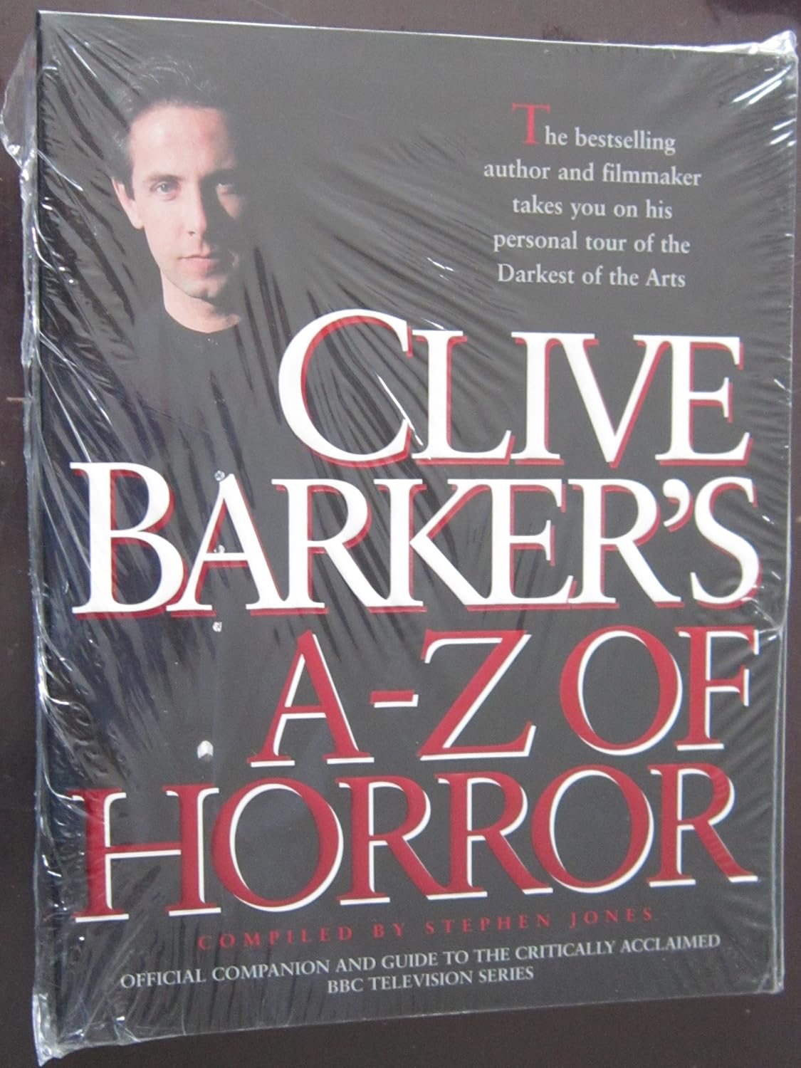 Clive Barker's A-Z Horror: Compiled by Stephen Jones : Jones, Stephen ...