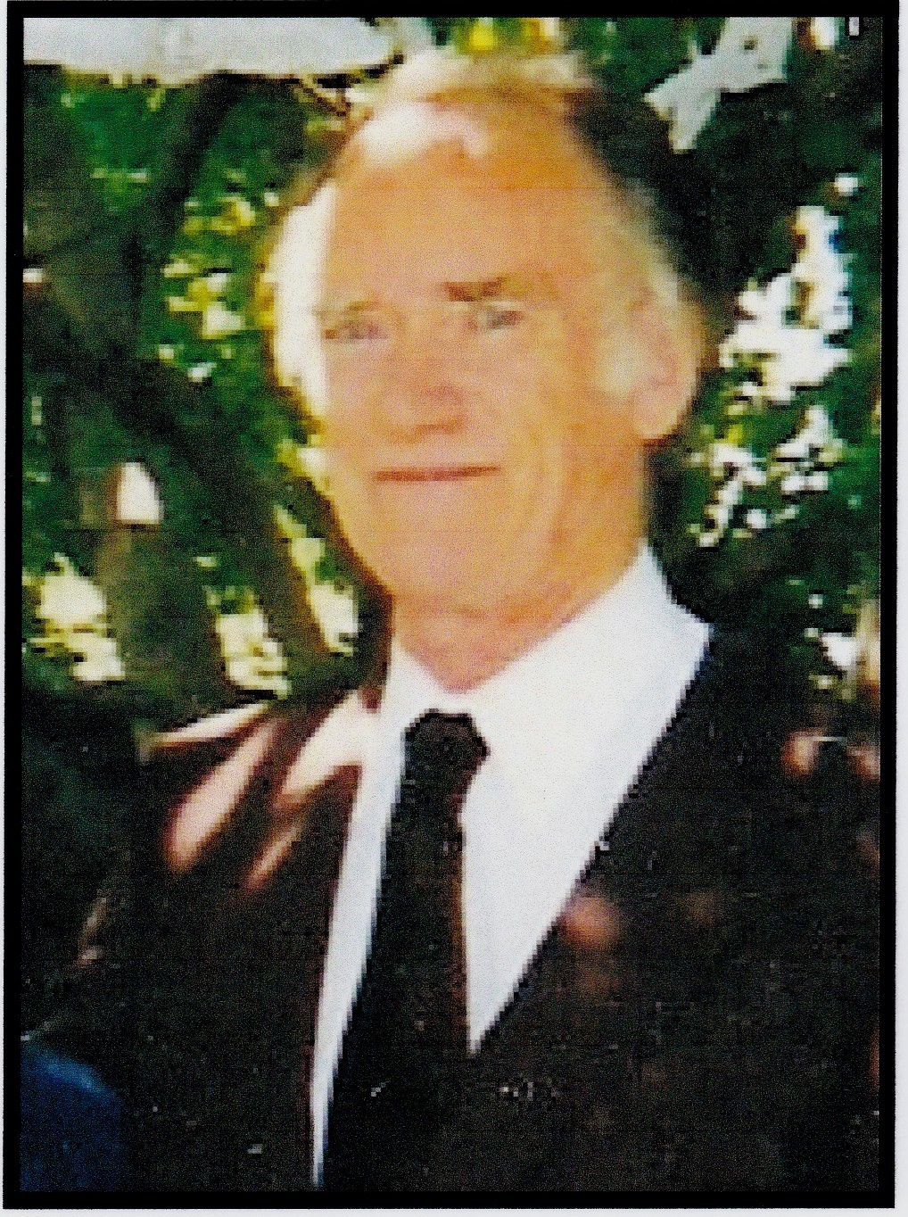 Amazon.com: robert dies: books, biography, latest update