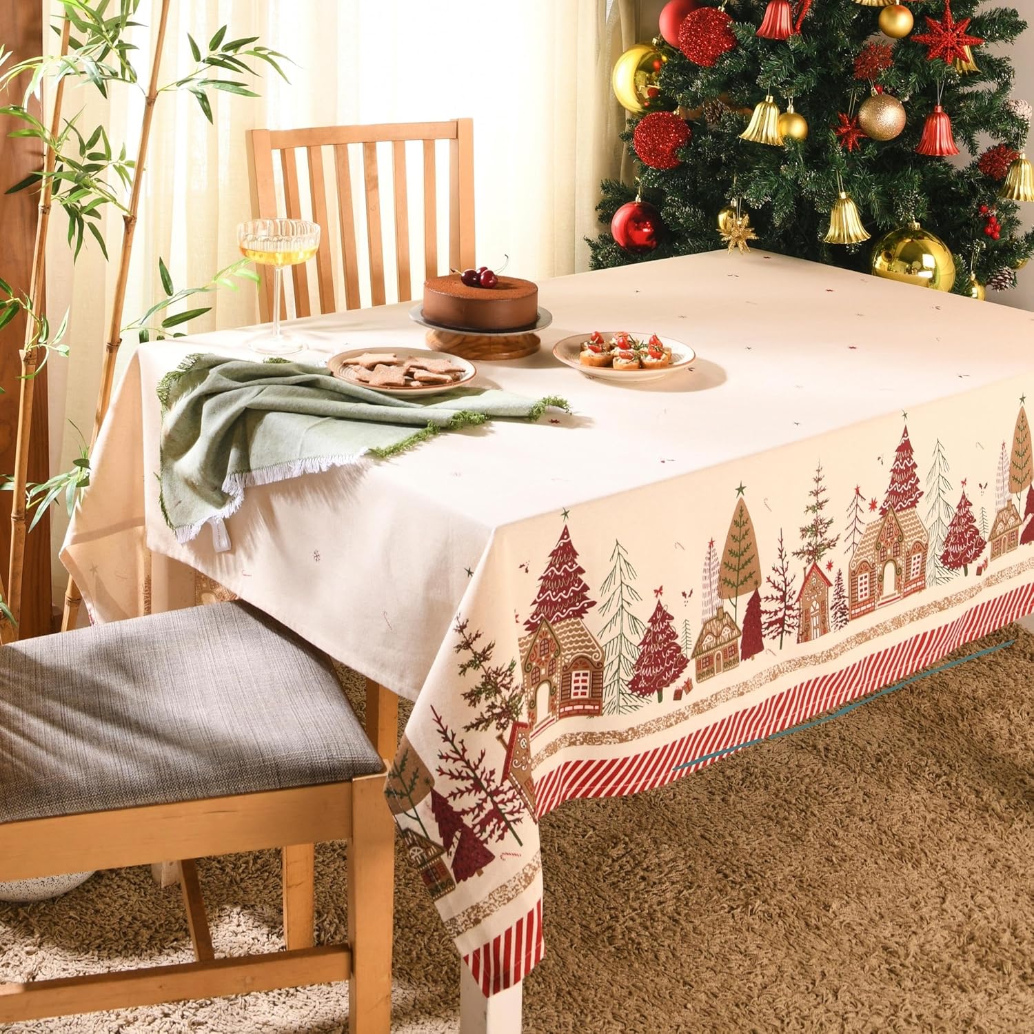 Amazon.com: Folkulture Christmas Tablecloth Rectangle 60x72 for ...