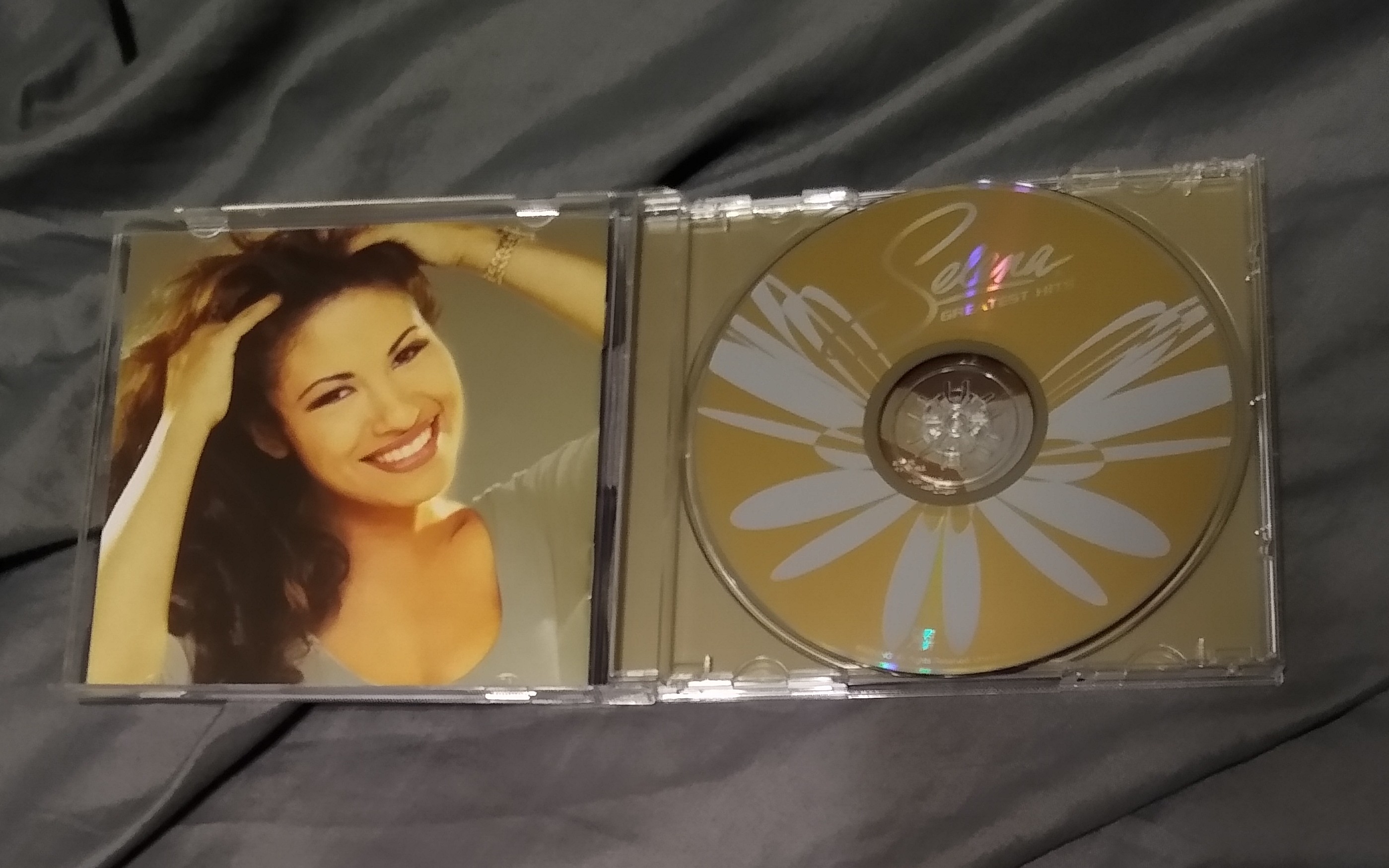 Selena - Selena - Greatest Hits - Amazon.com Music