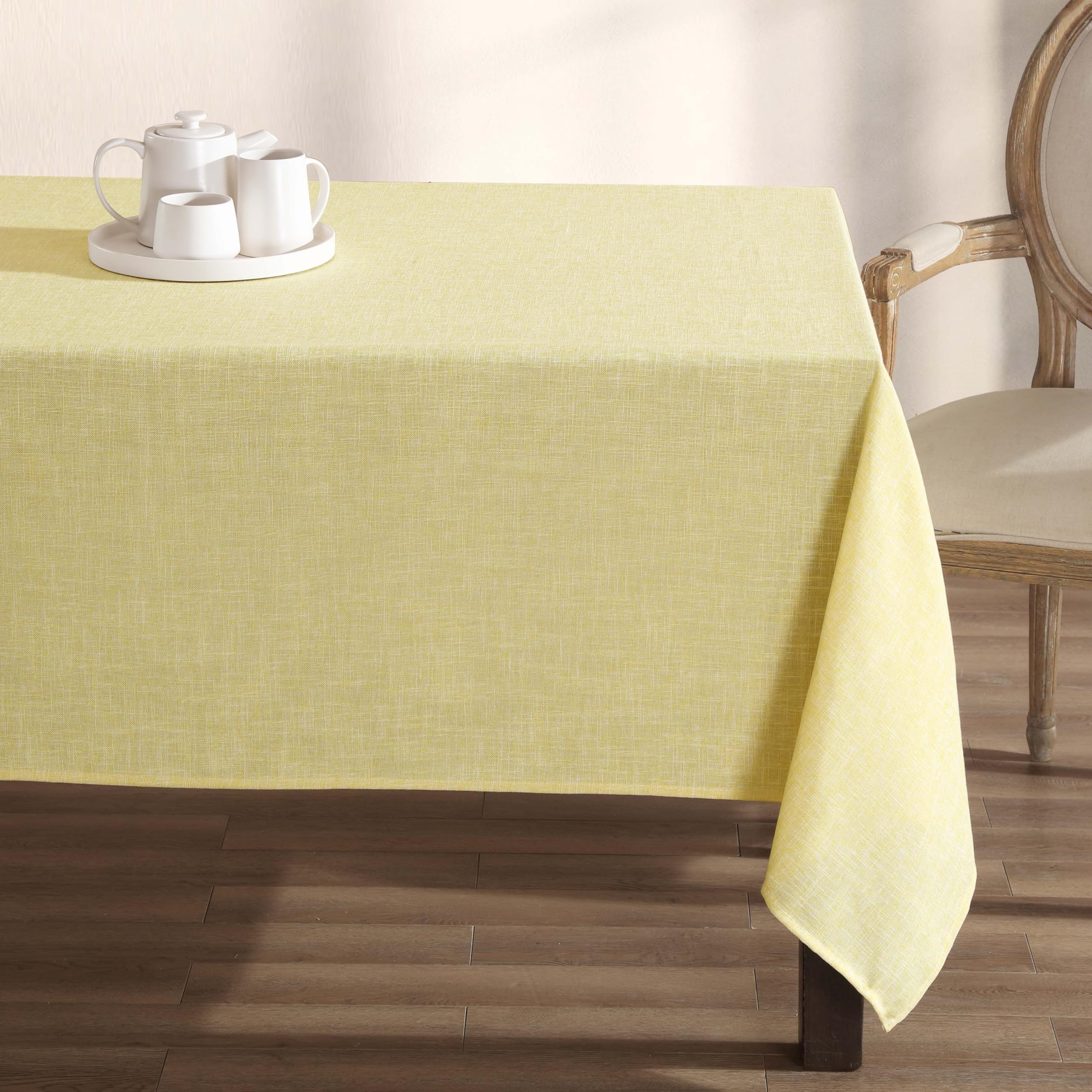 Amazon.com: Laura Ashley Harper Luxuriously Smooth Fabric Tablecloth ...