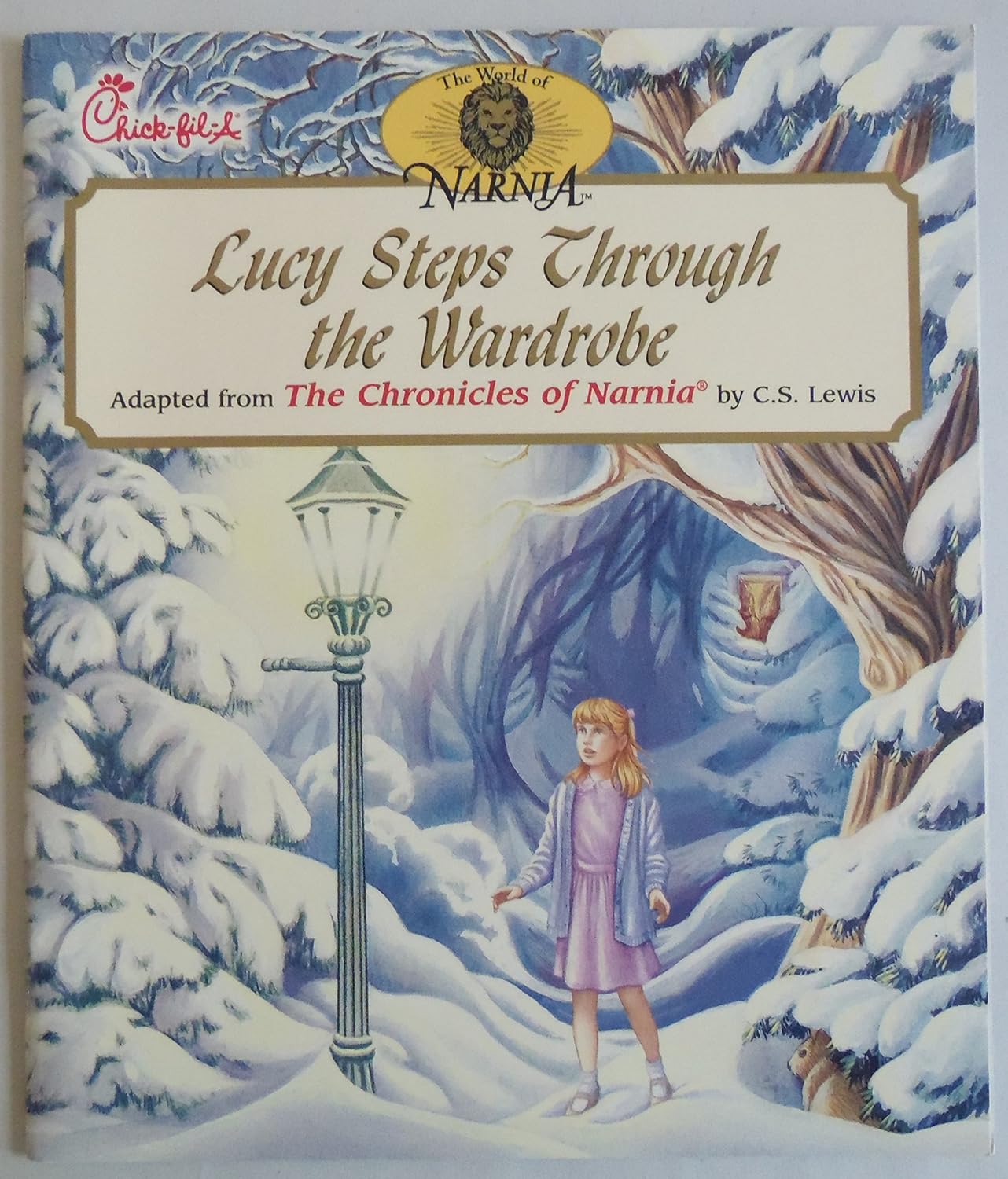 Lucy Steps Through the Wardrobe: Lewis, C. S., Maze, Deborah: Amazon ...