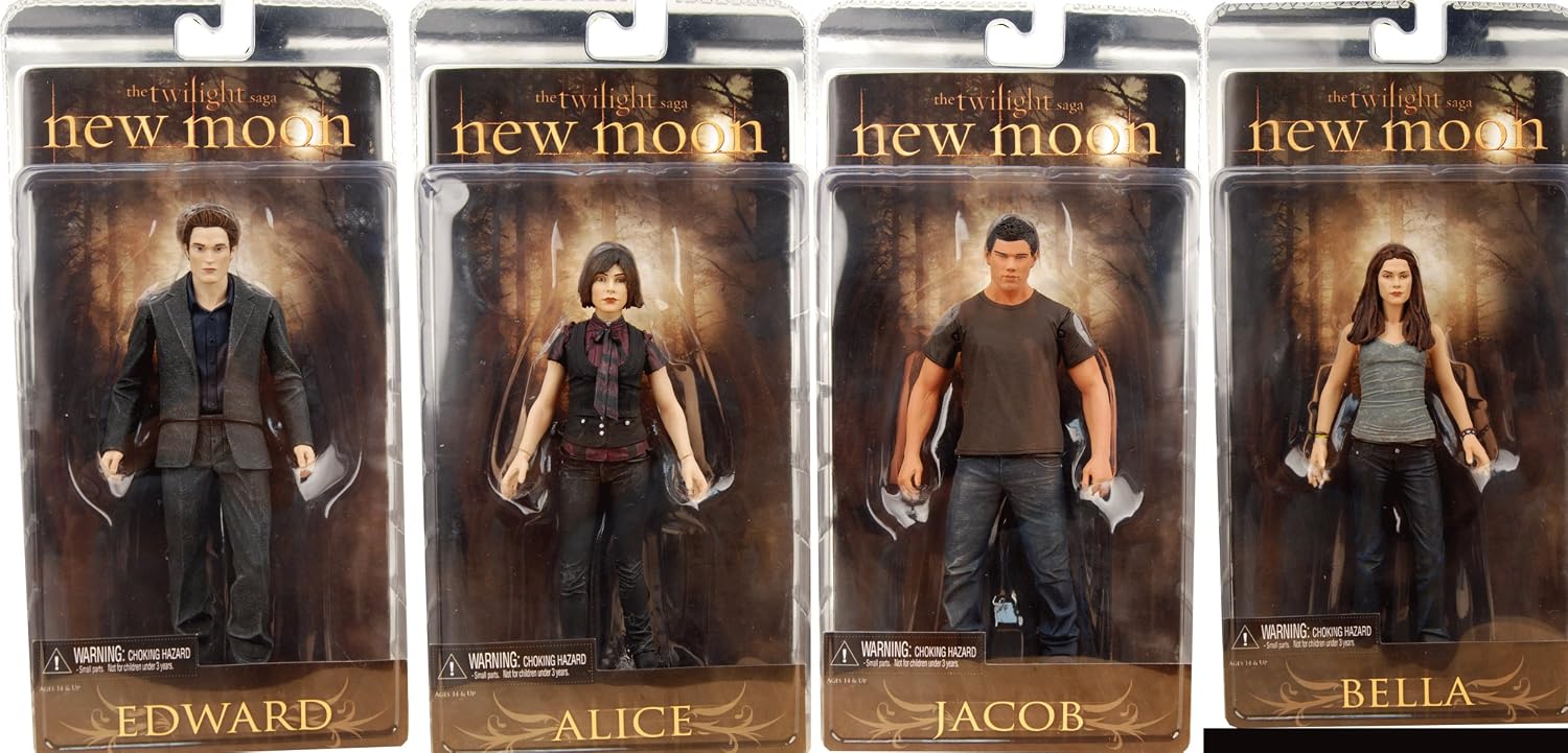 Amazon.com: Twilight New Moon Set of Four 7" Action Figures : Toys & Games