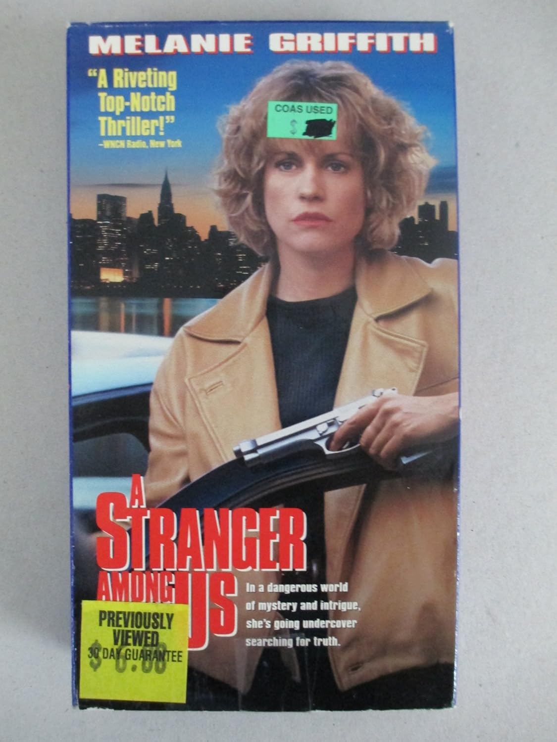 Amazon.com: A Stranger Among Us [VHS] : Melanie Griffith, Eric Thal ...