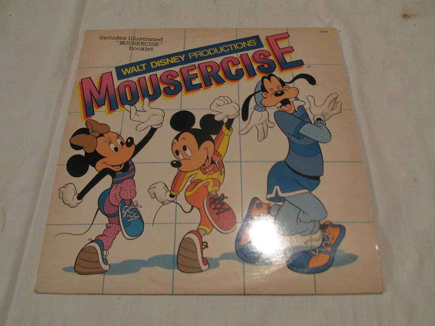 Walt Disney: Mousercise LP VG++ Canada Disneyland 62516: Amazon.ca: Music