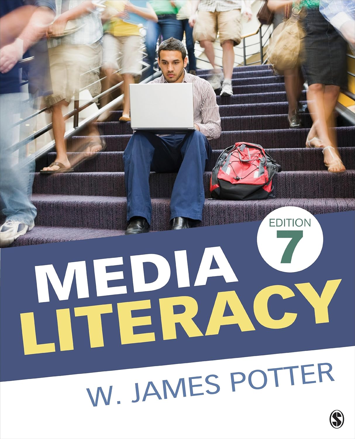 Media Literacy: 9781483306674: Reference Books @ Amazon.com