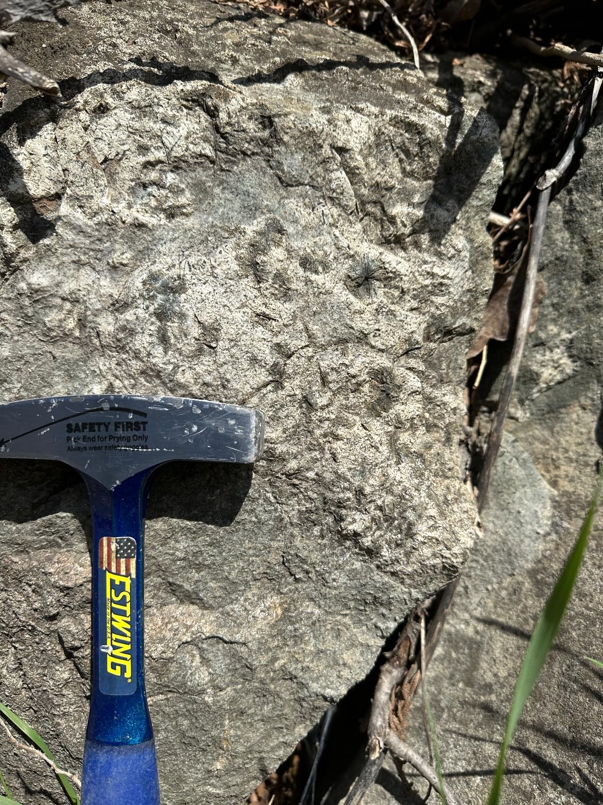 $9/mo - Finance Estwing Rock Pick - 22 oz Geological Hammer with ...