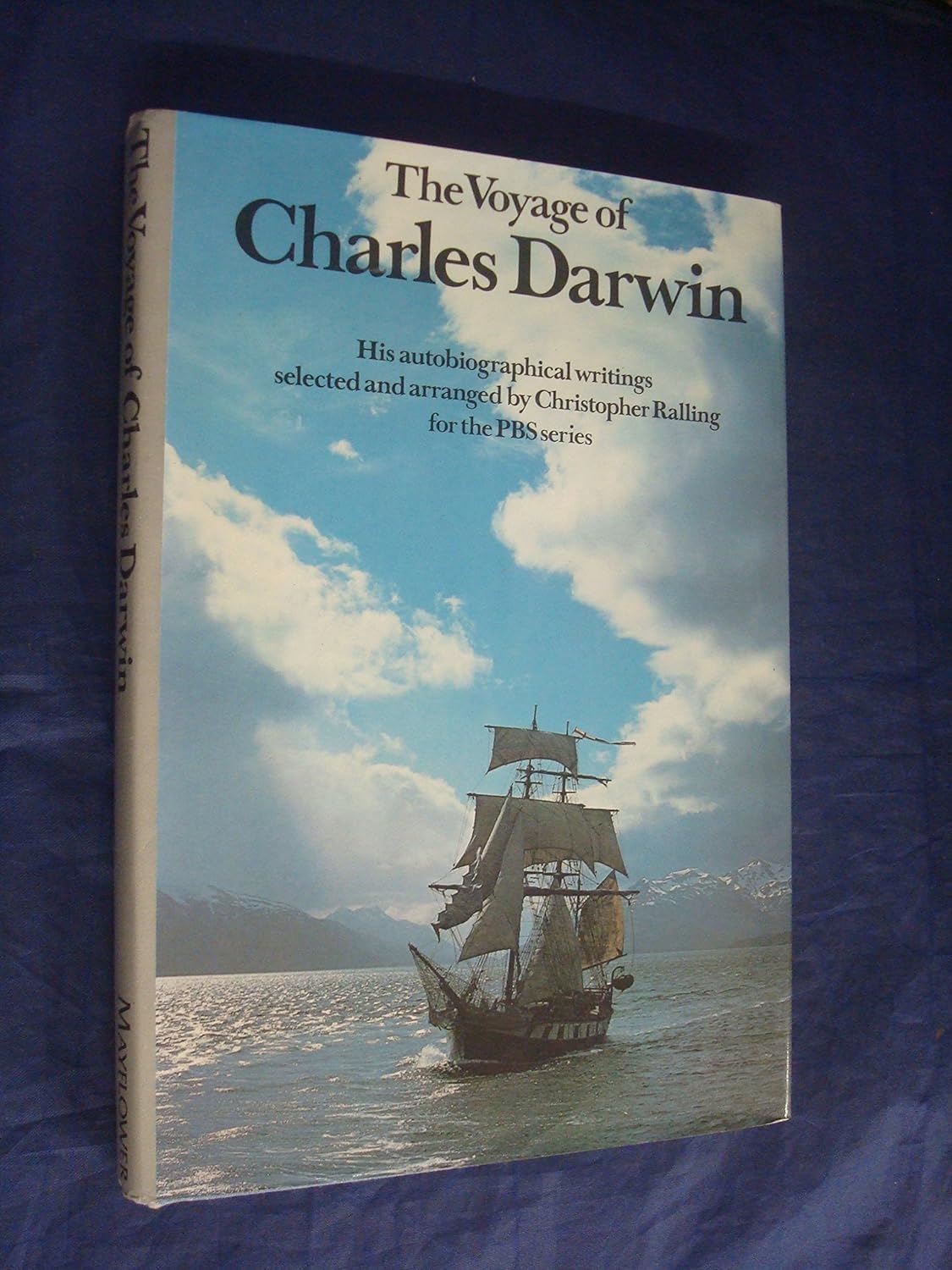 Amazon.com: The Voyage of Charles Darwin: 9780831792121: Darwin ...