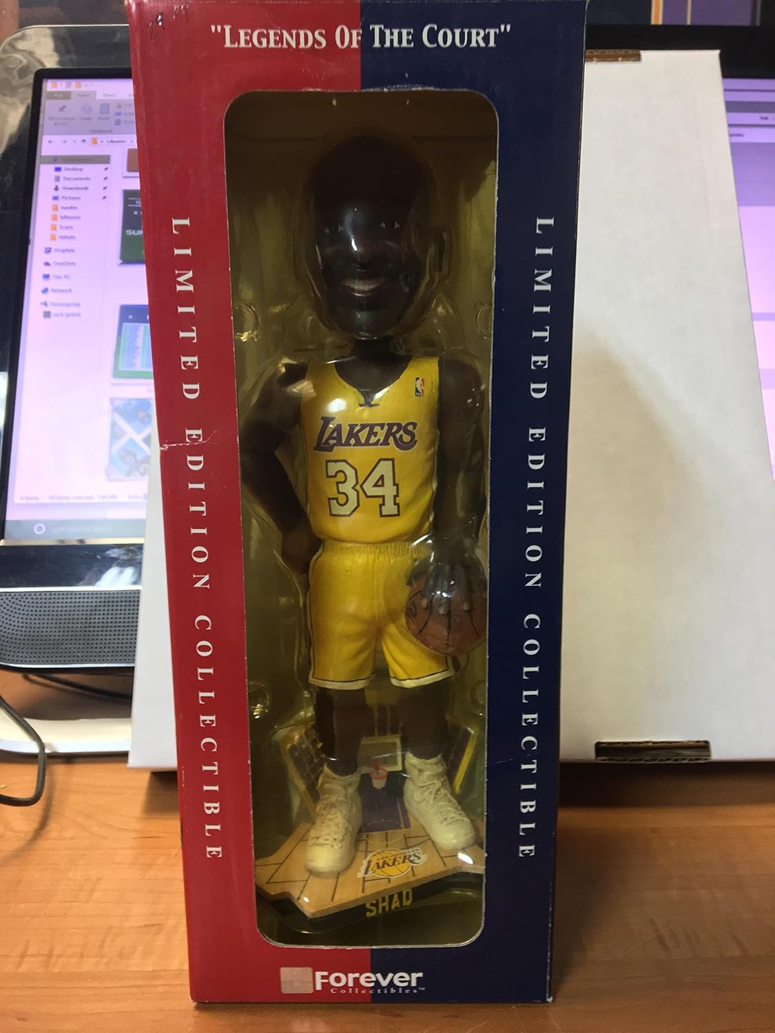 Amazon.com: Shaquille O'Neal "Legends Of The Court" Limited Edition 8 ...