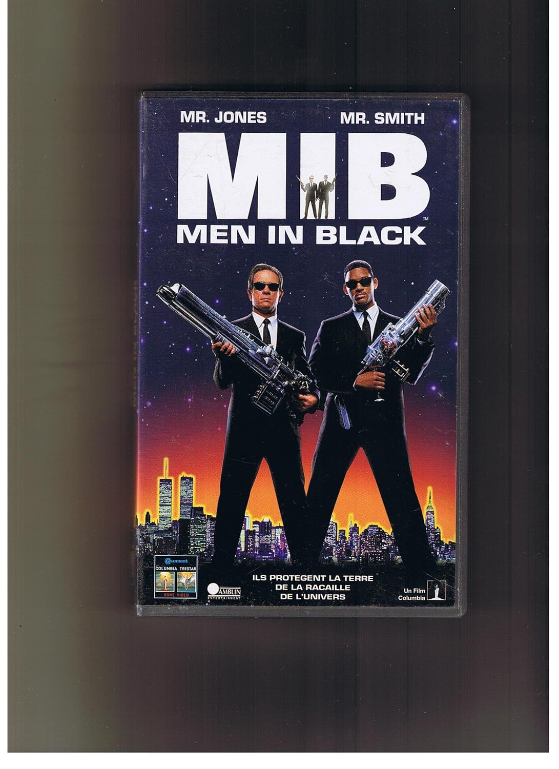 Amazon.com: Men In Black [VHS] : Movies & TV