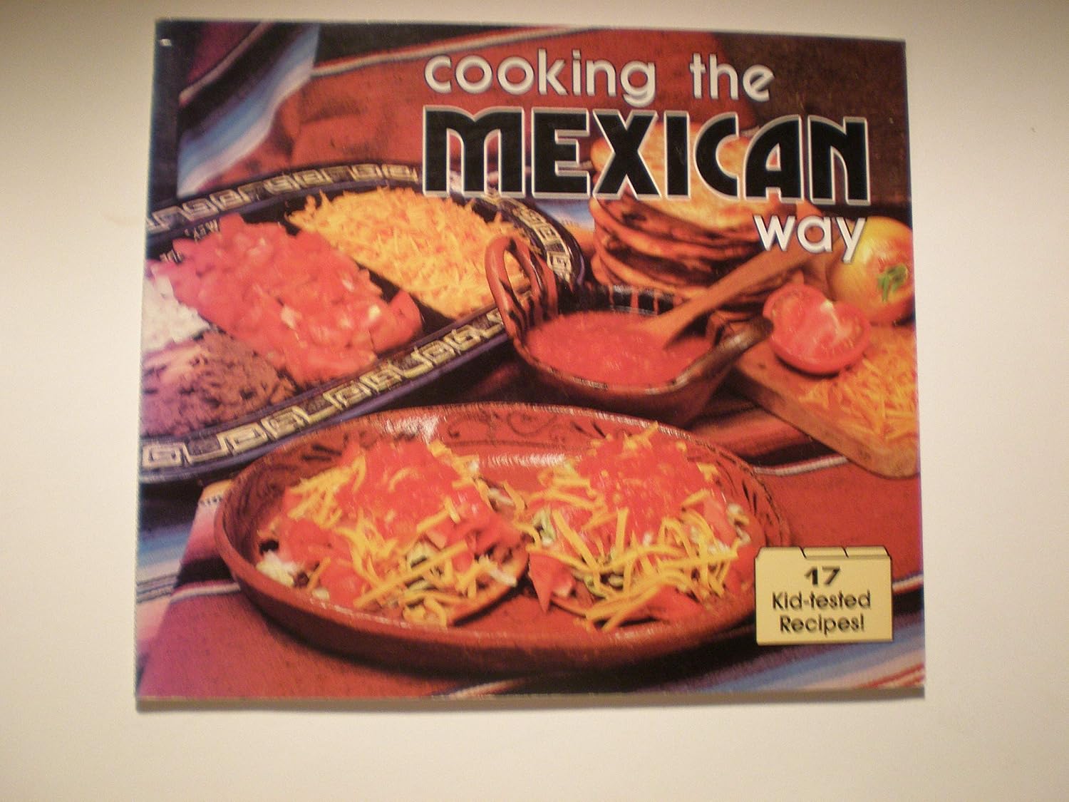 Cooking the Mexican Way (Easy Menu Ethnic Cookbooks): 9780822596141 ...