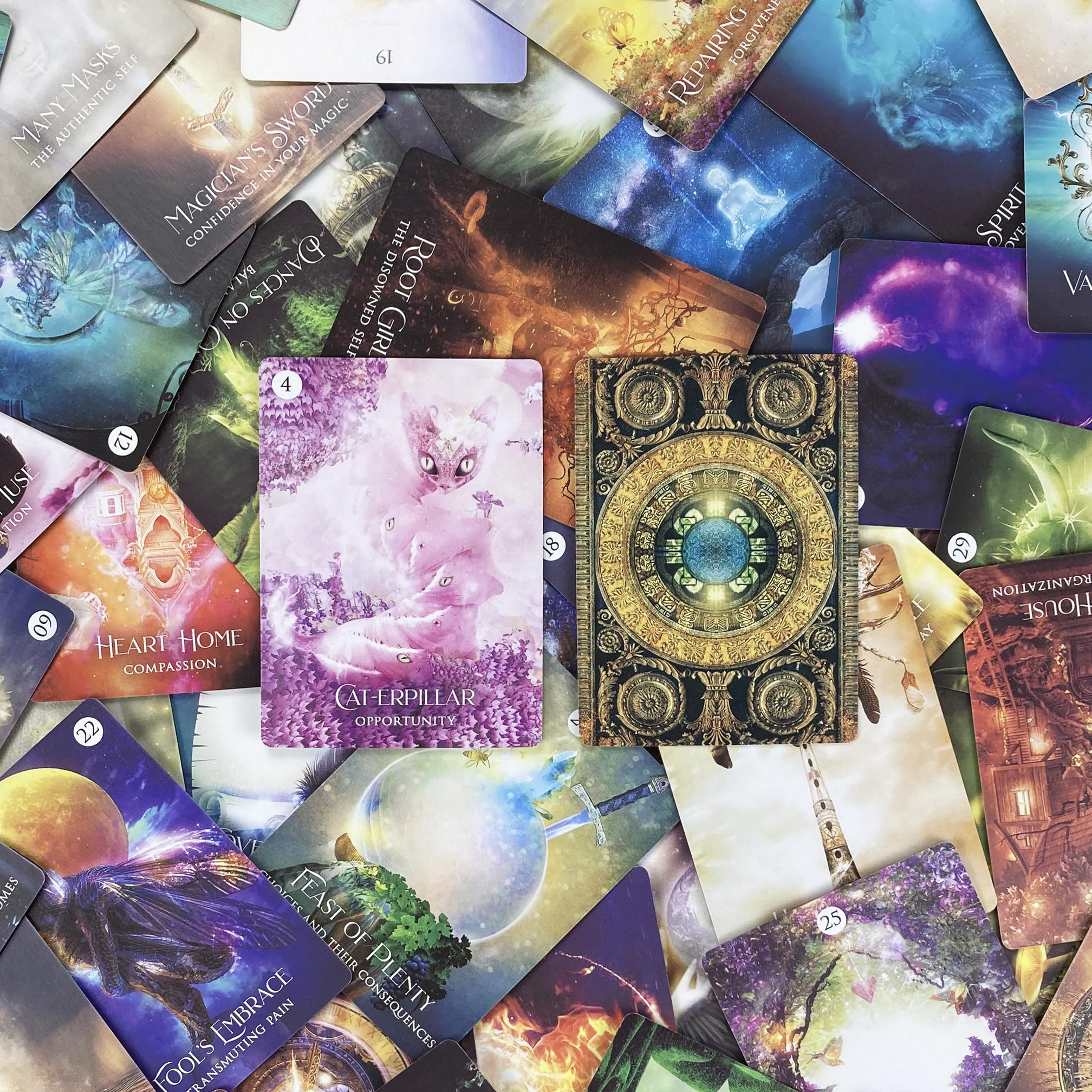 Snapklik.com : Aumtok The Shamans Dream Oracle Cards Miniature Version