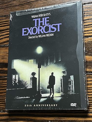 Amazon.com: The Exorcist (25th Anniversary Special Edition) : Ellen ...