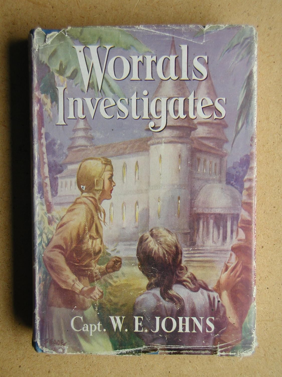 Worrals investigates: Captain W E Johns: Amazon.com: Books