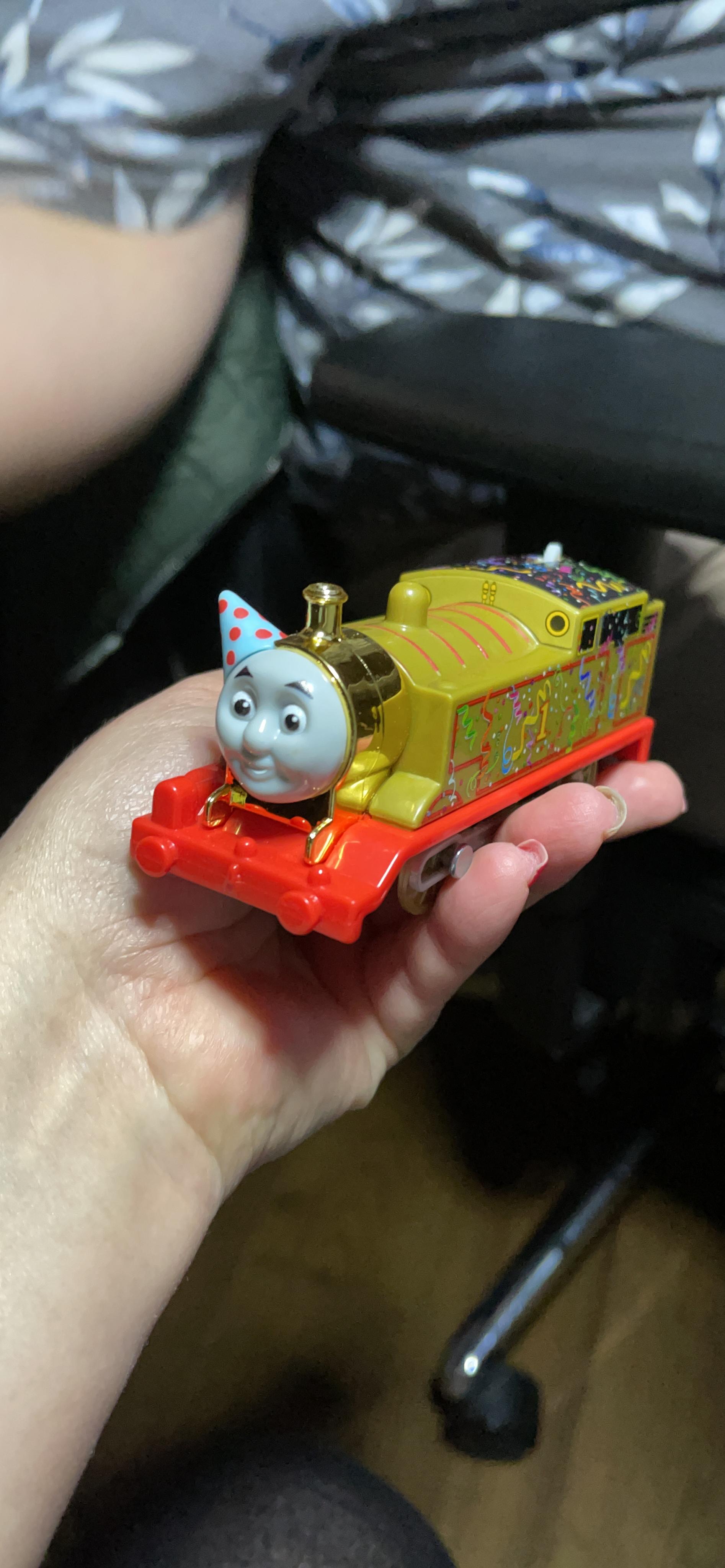 Fisher-Price Thomas & Friends Golden Thomas : Amazon.co.uk: Toys & Games