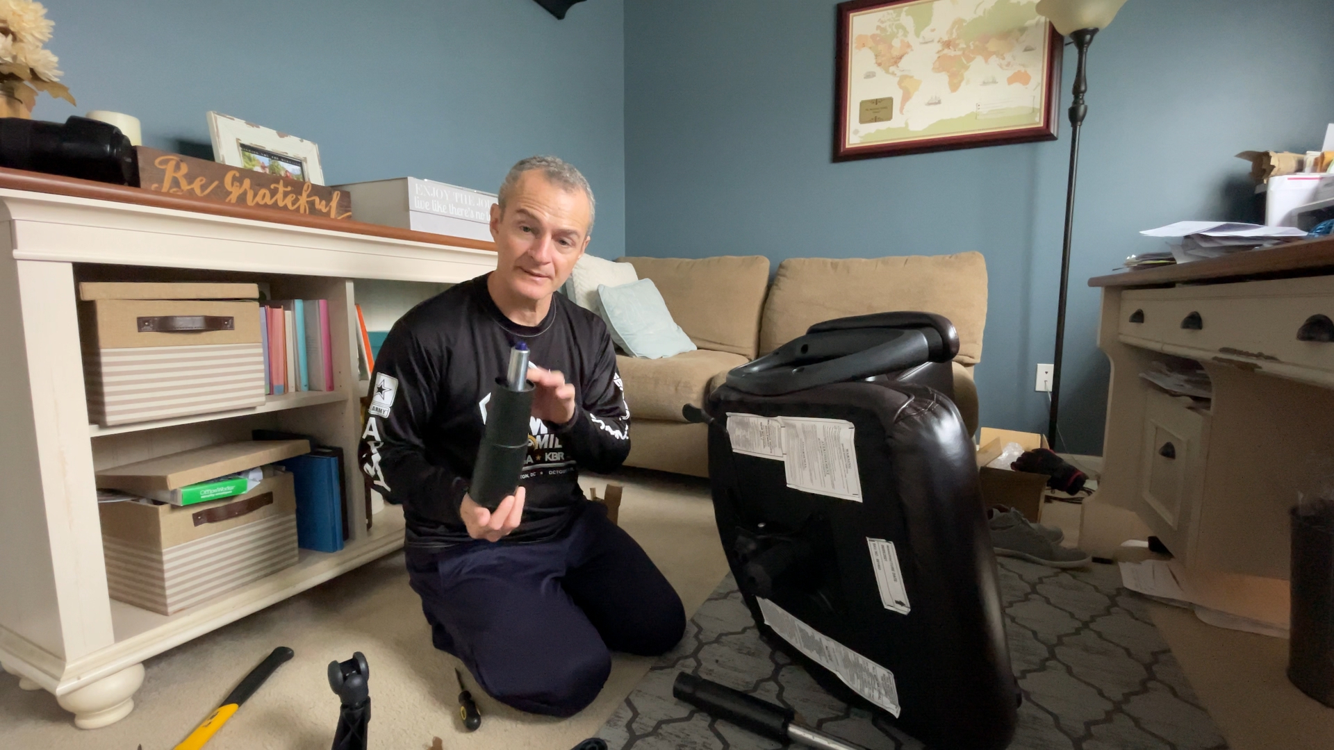 Watch How to Replace an Office Chair Hydraulic Piston on Amazon Live