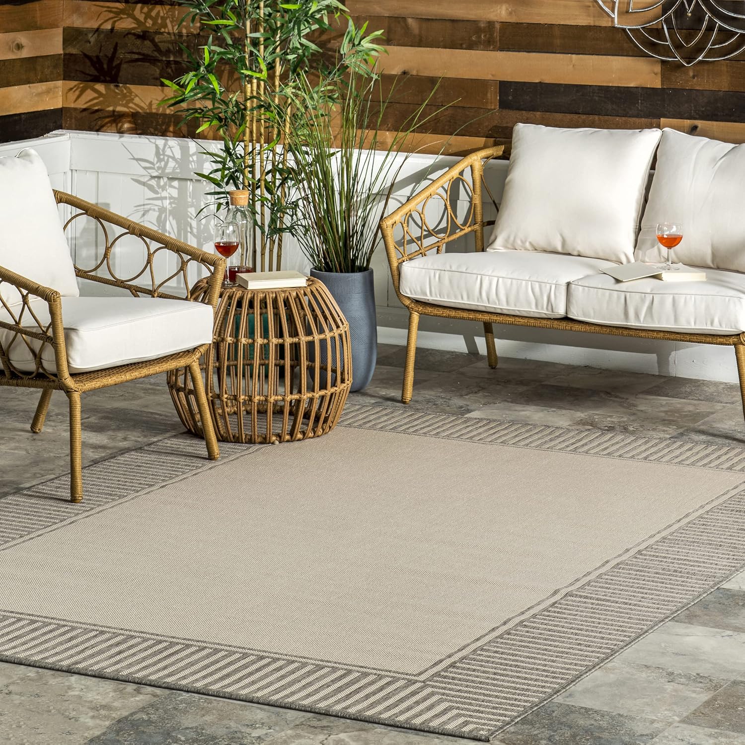 Amazon.com: nuLOOM 7x9 Outdoor/Indoor Asha Area Rug, Light Grey, Casual ...