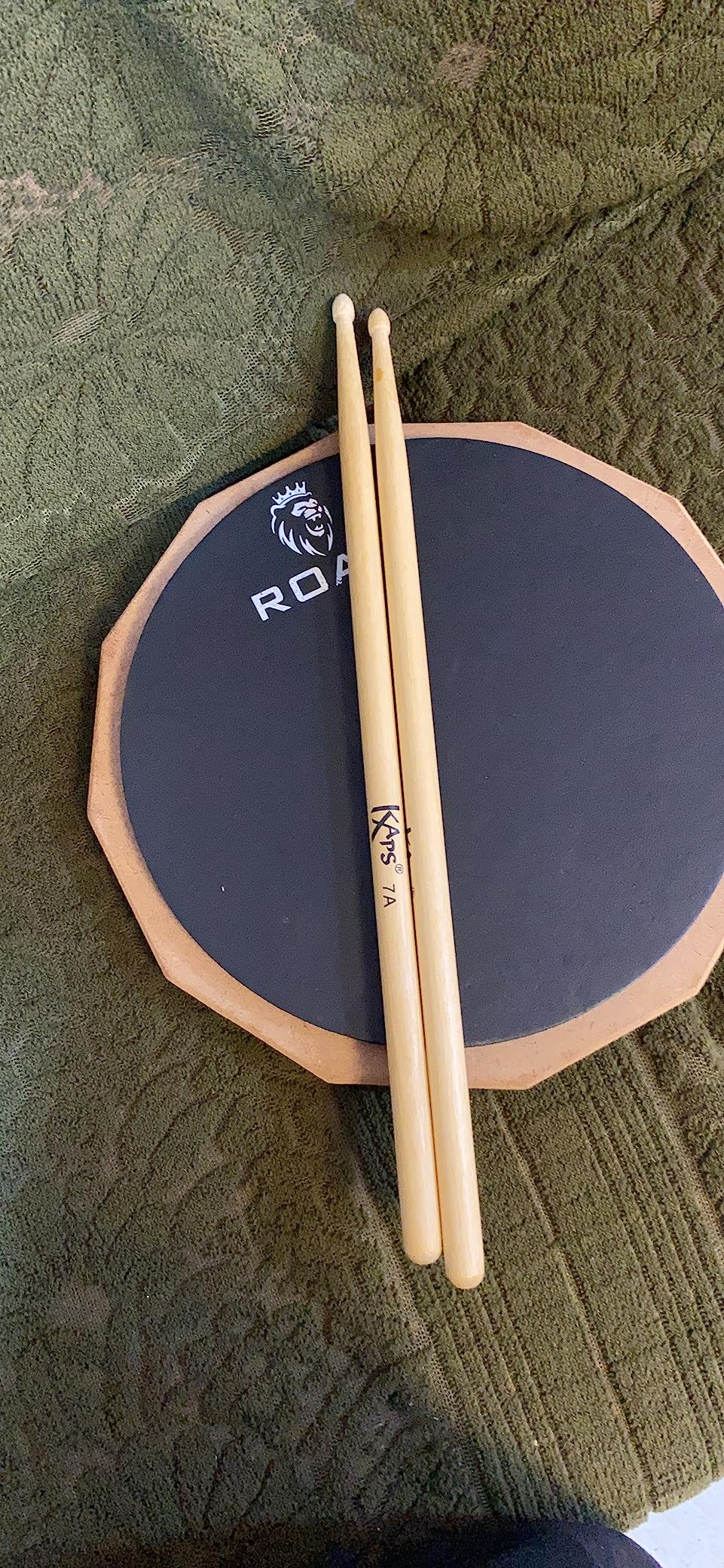 Roar 2-Sided Drum Practice Pad With Bag And Drum Sticks (12 INCH) : Amazon.in: Musical Instruments