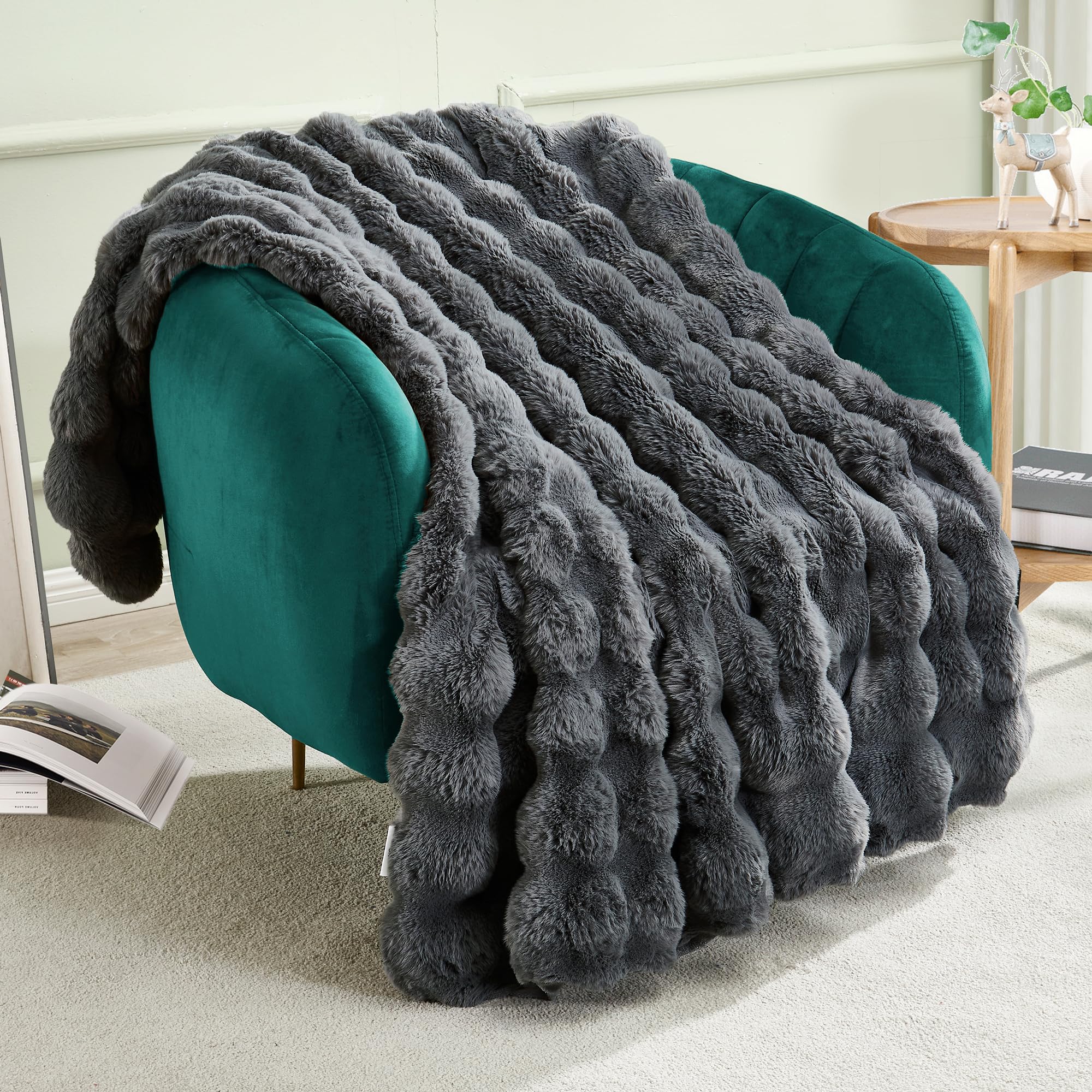 Amazon.com: JONIYEAR Solid Thick Bubble Faux Rabbit Fur Throw Blanket ...