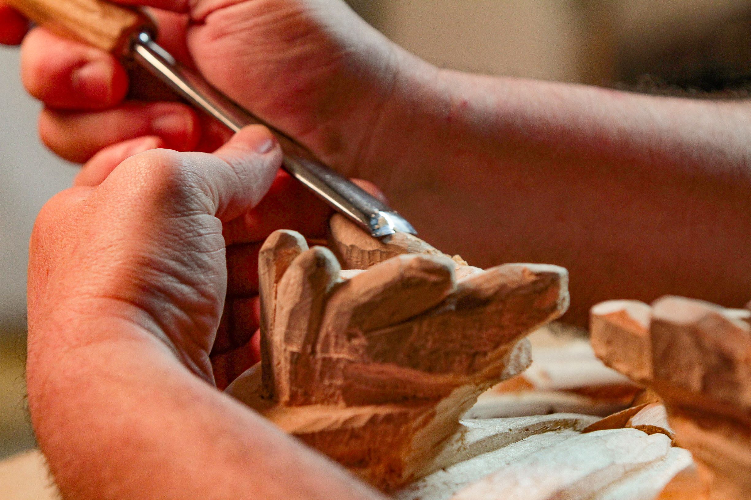 Watch Professional carver Randall Stoner talks about Schaaf Tools on ...