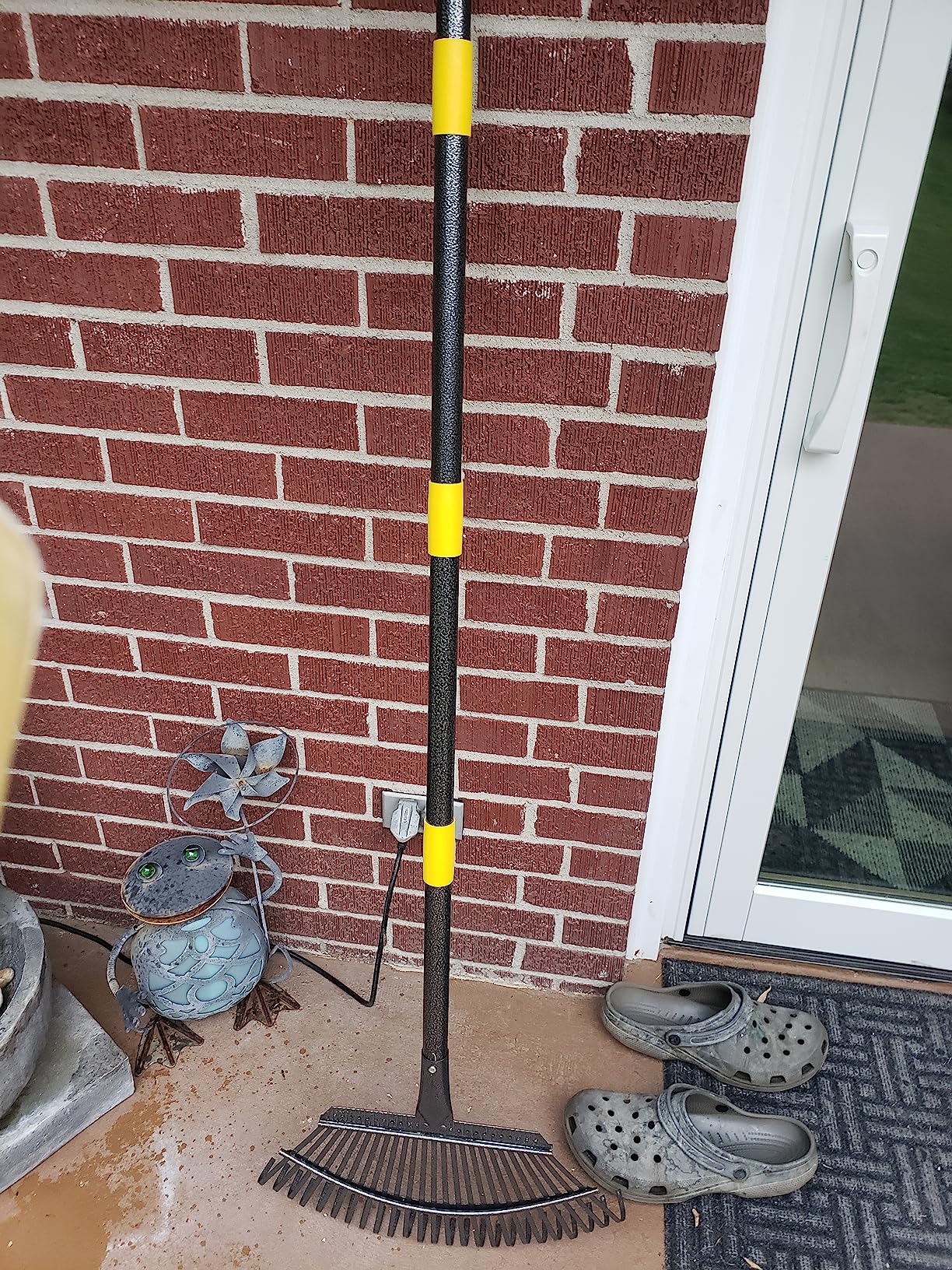 $6/mo - Finance 65 Inch Rake for Leaves, Rakes for Lawns Heavy Duty Hoe ...