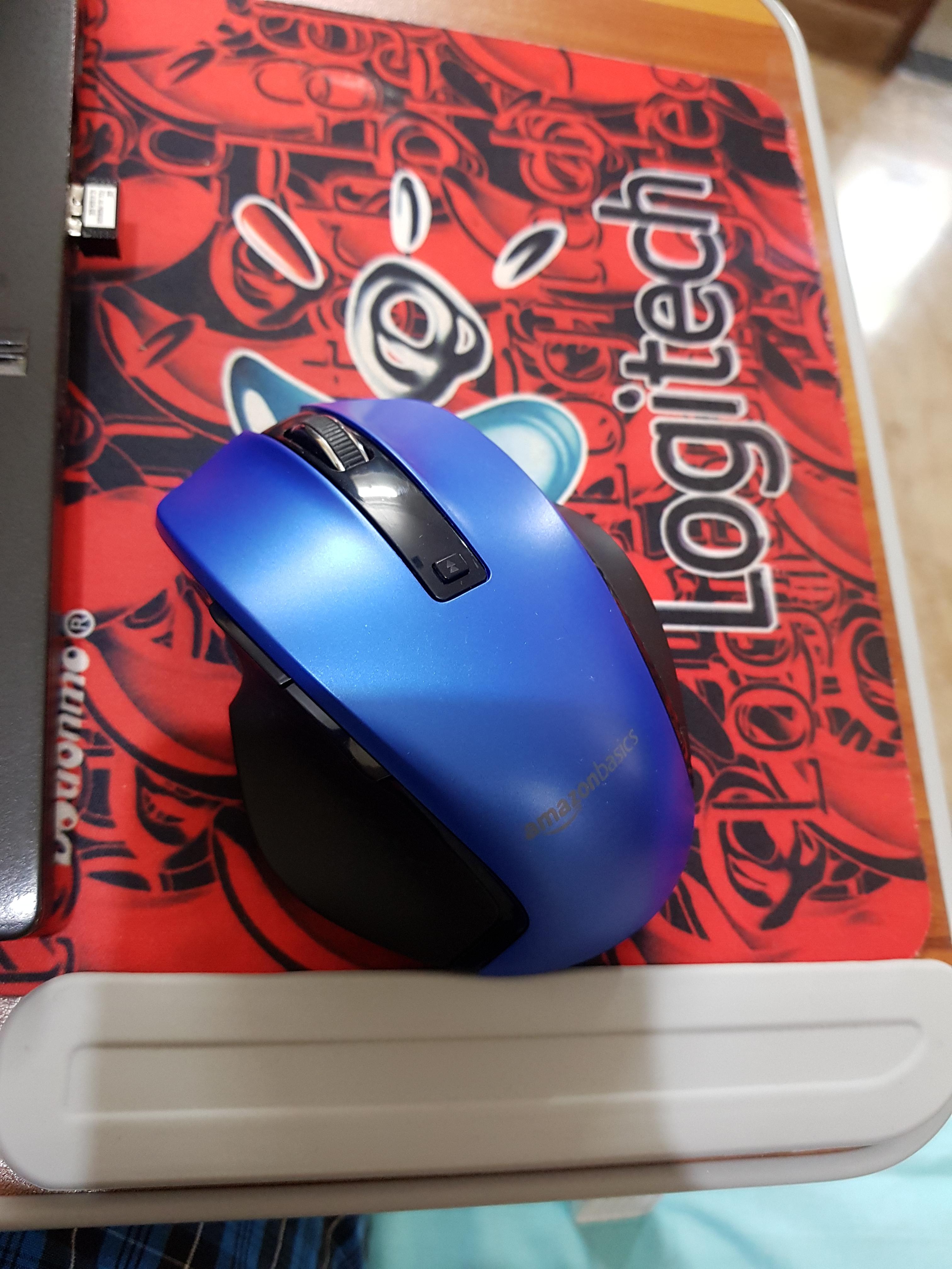 Amazon.in: Buy AmazonBasics Compact Ergonomic Wireless PC Mouse with ...